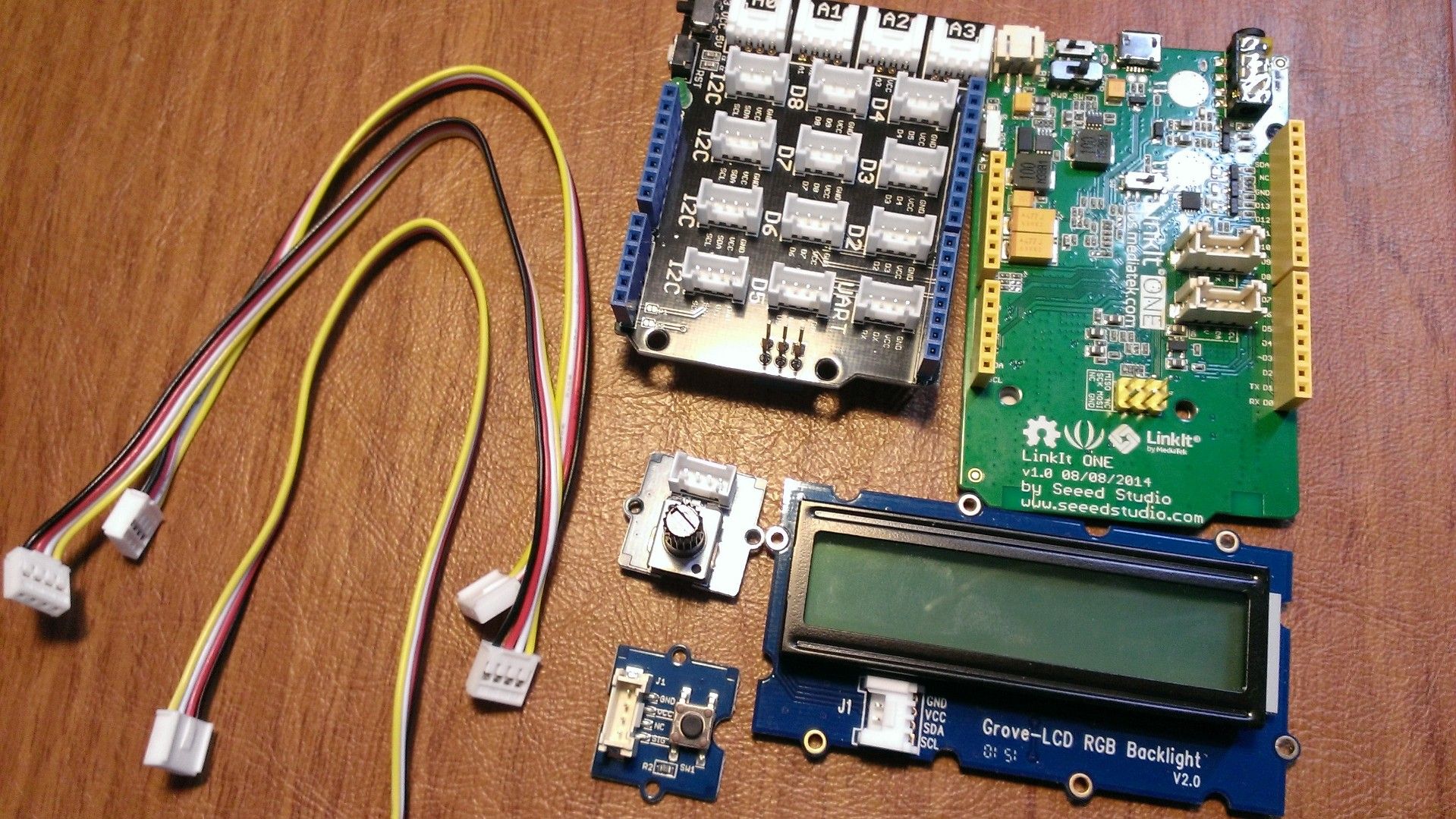 Manual LCD Scroll Control : 5 Steps (with Pictures) - Instructables