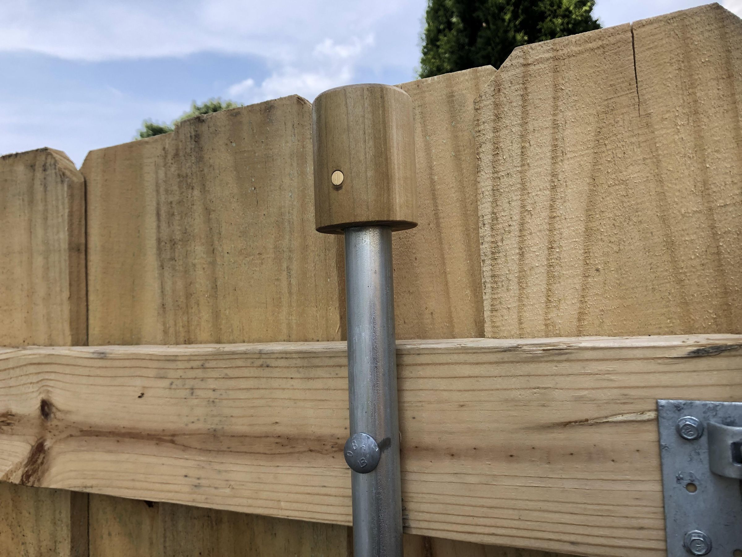 Concealed Gate and Pivoting Slide Bolt : 10 Steps (with Pictures ...