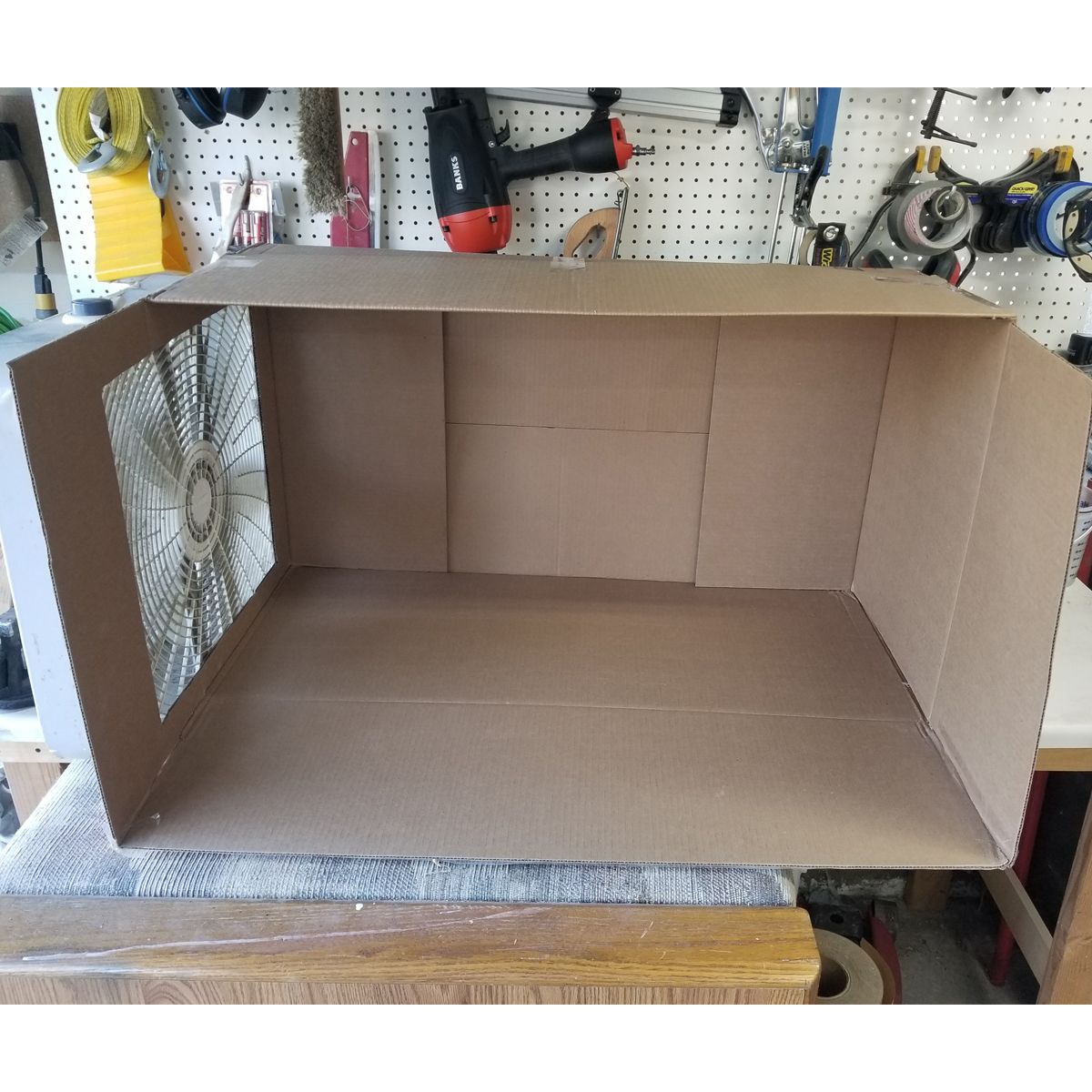 DIY Cardboard Spray Booth : 8 Steps (with Pictures) - Instructables