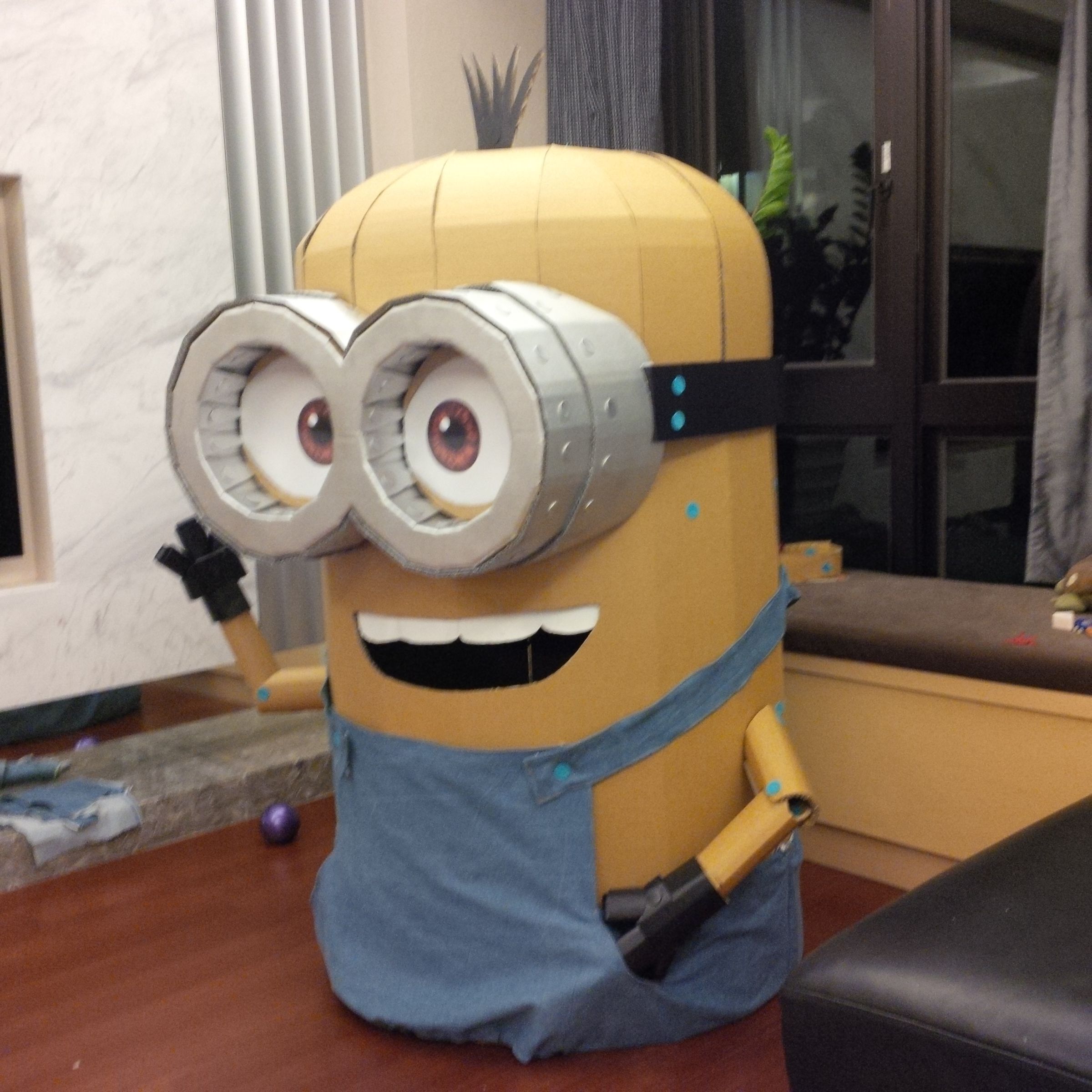 Cardboard Minion Halloween Costume (with Pictures) - Instructables