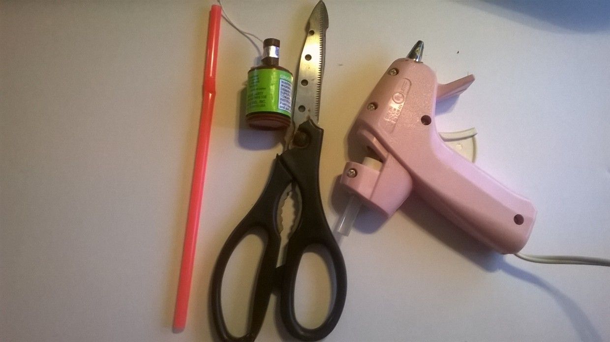 How to Make Cracker Snaps for Christmas Crackers : 3 Steps - Instructables