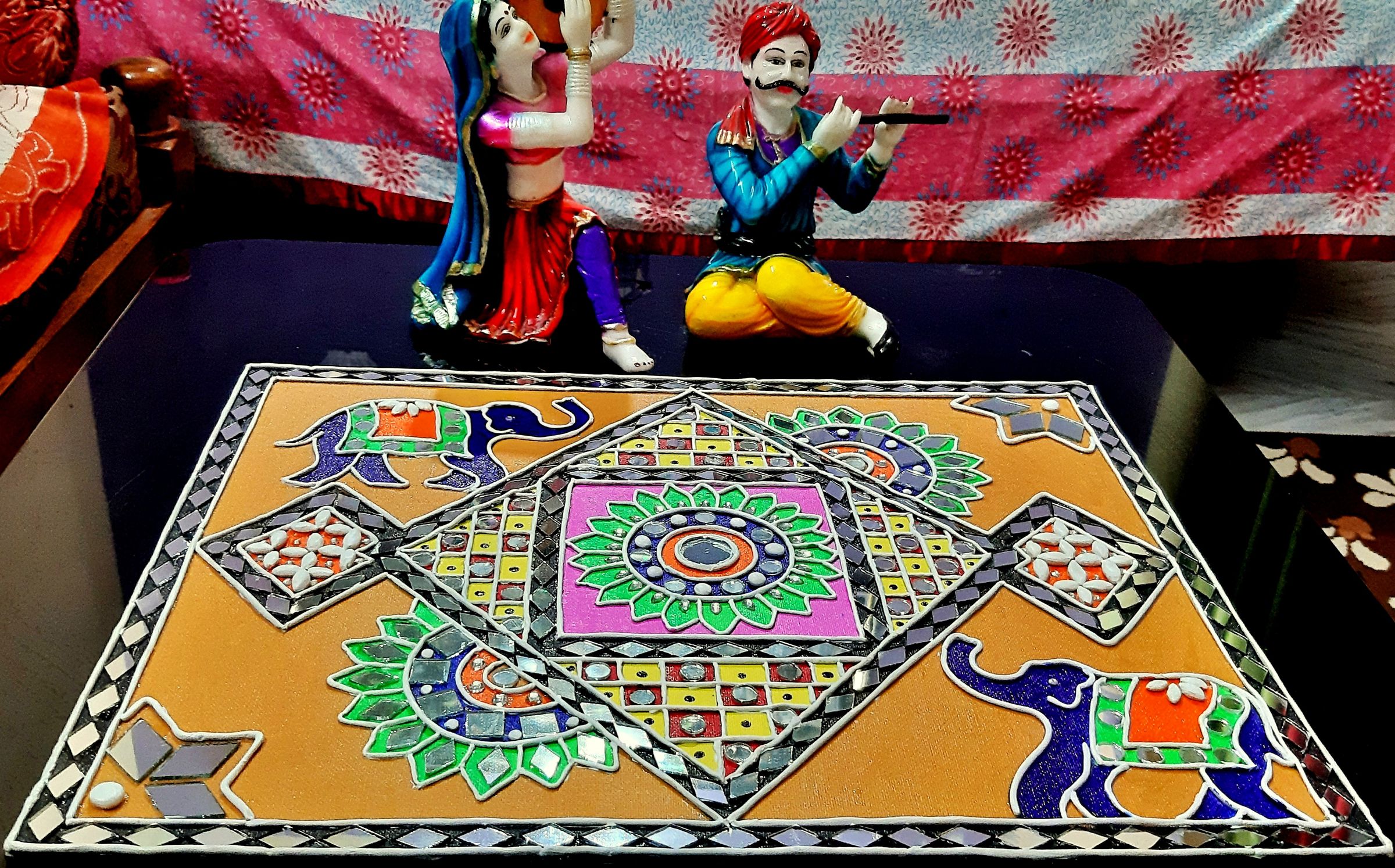 Traditional Mud Mirror Art : 8 Steps (with Pictures) - Instructables