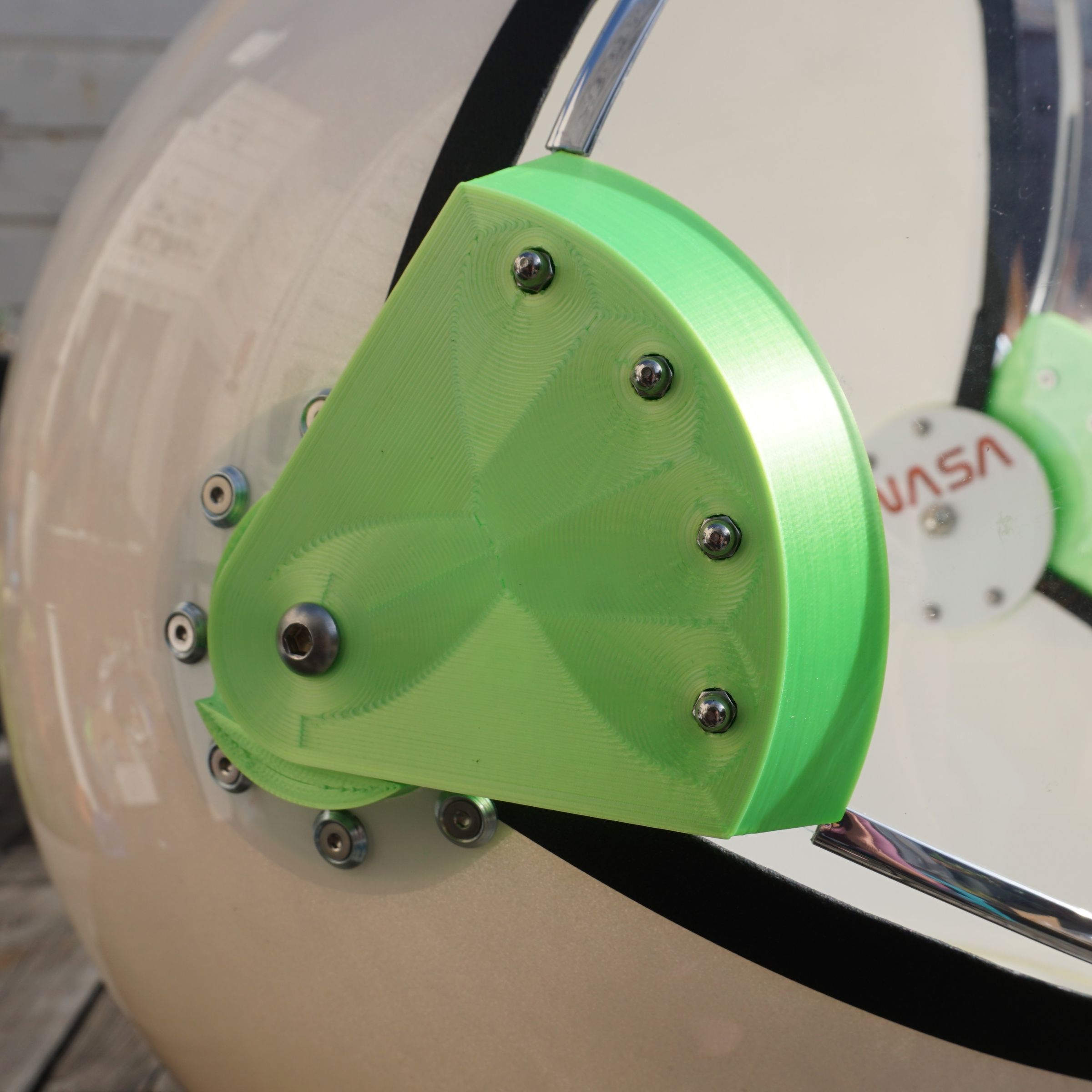 LED Space Helmet - 2019 Update : 8 Steps (with Pictures) - Instructables