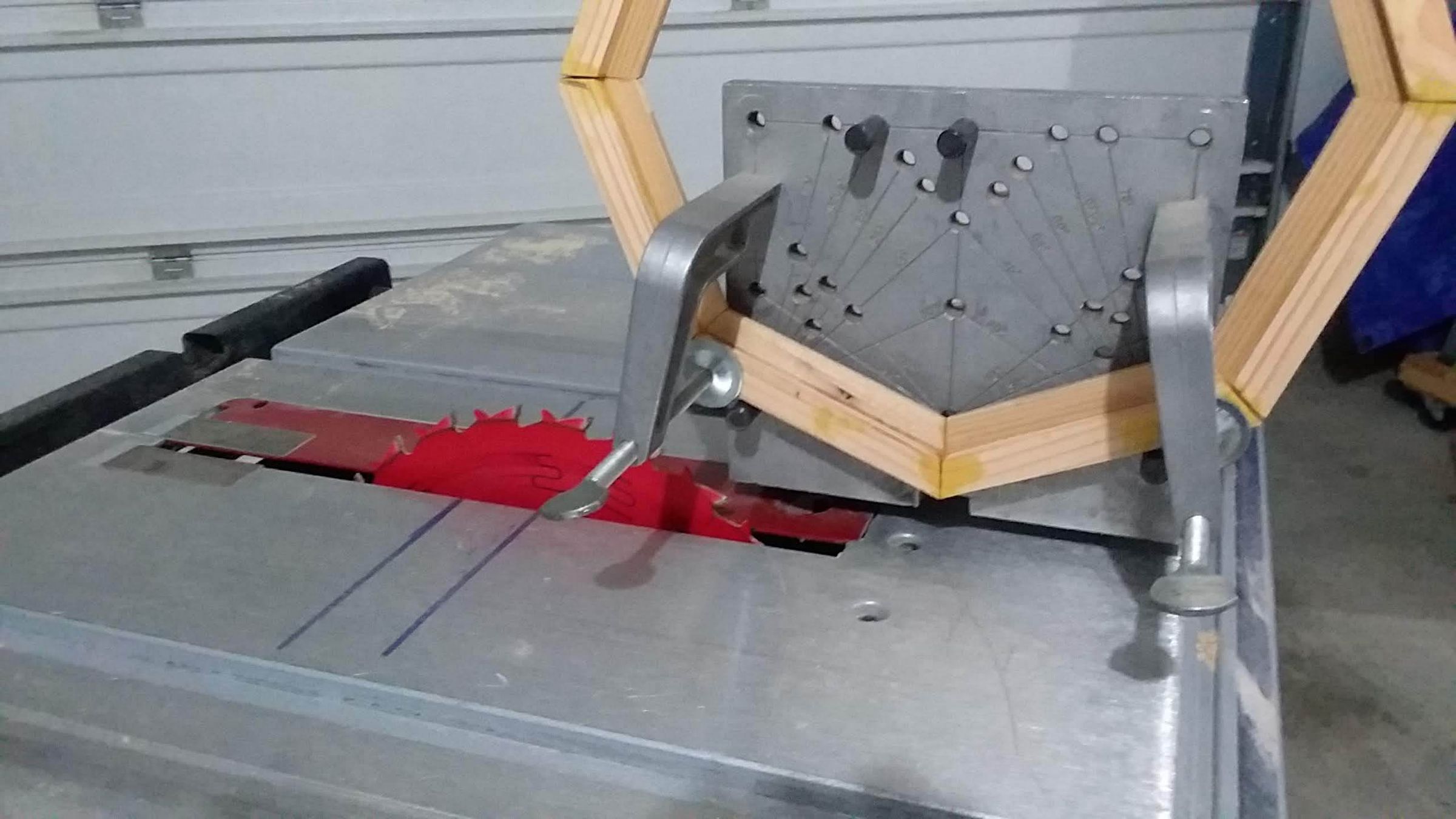 Octagonal Frame : 11 Steps (with Pictures) - Instructables