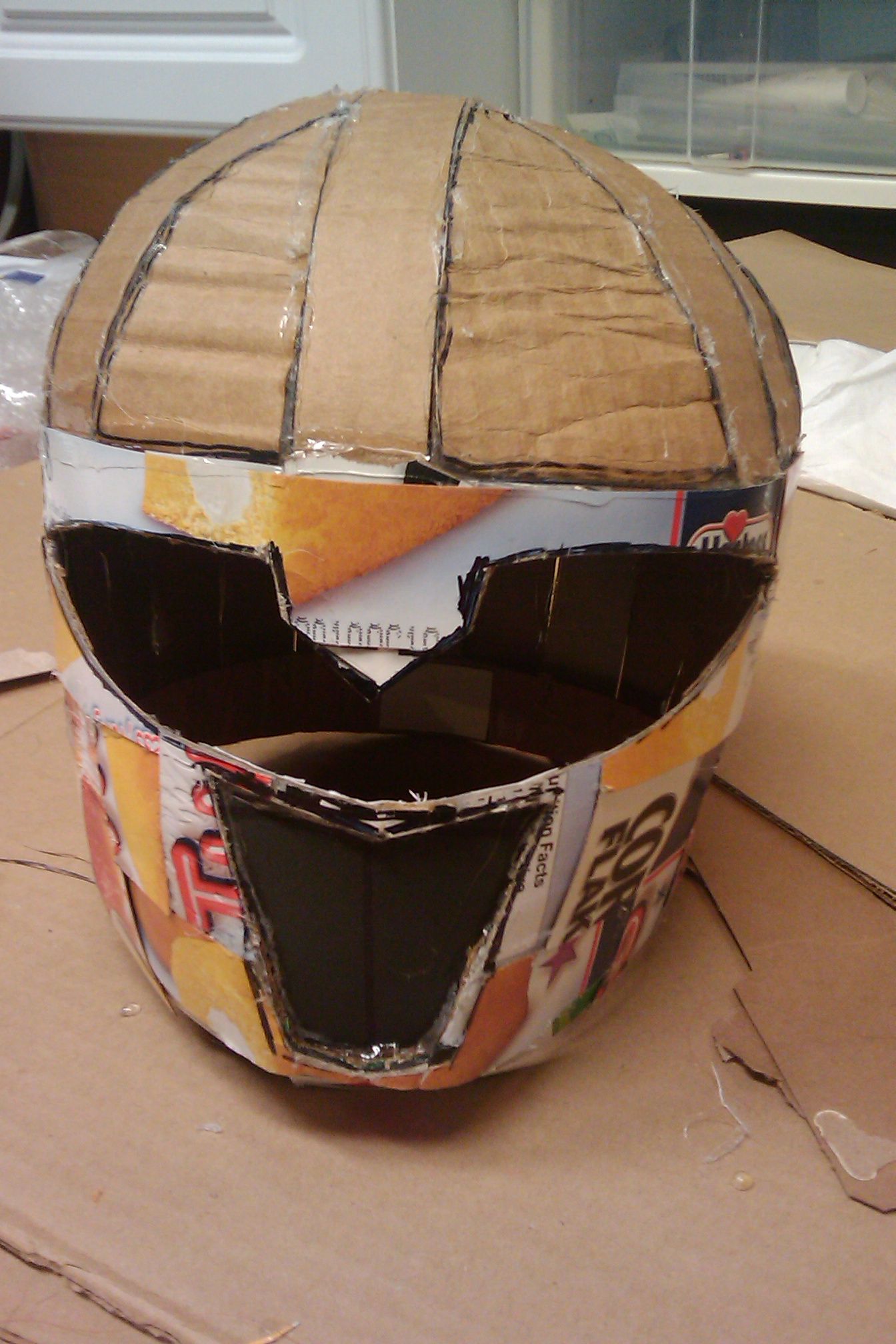 Power Rangers Helmet : 6 Steps (with Pictures) - Instructables