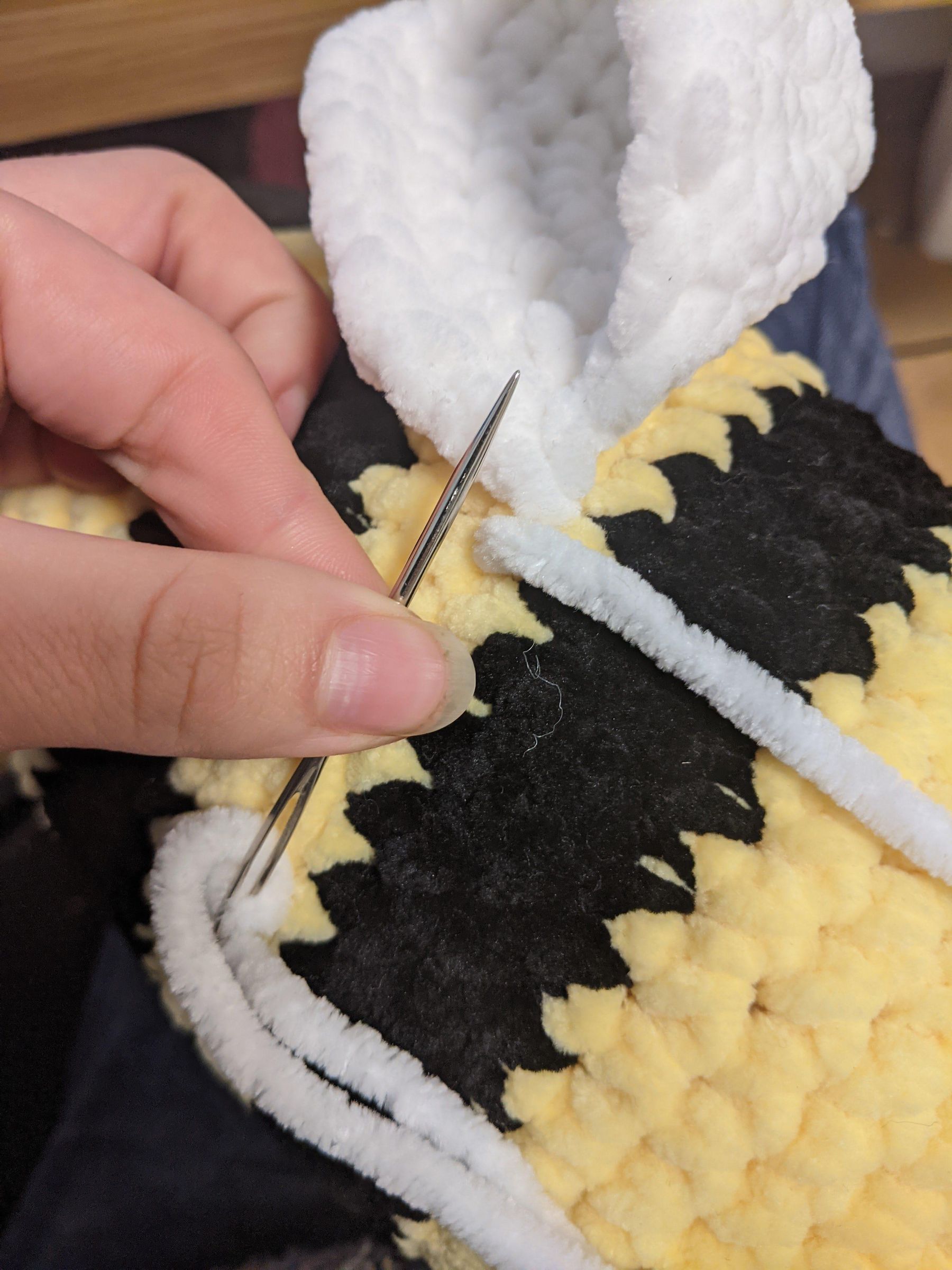 Crochet Bee : 6 Steps (with Pictures) - Instructables