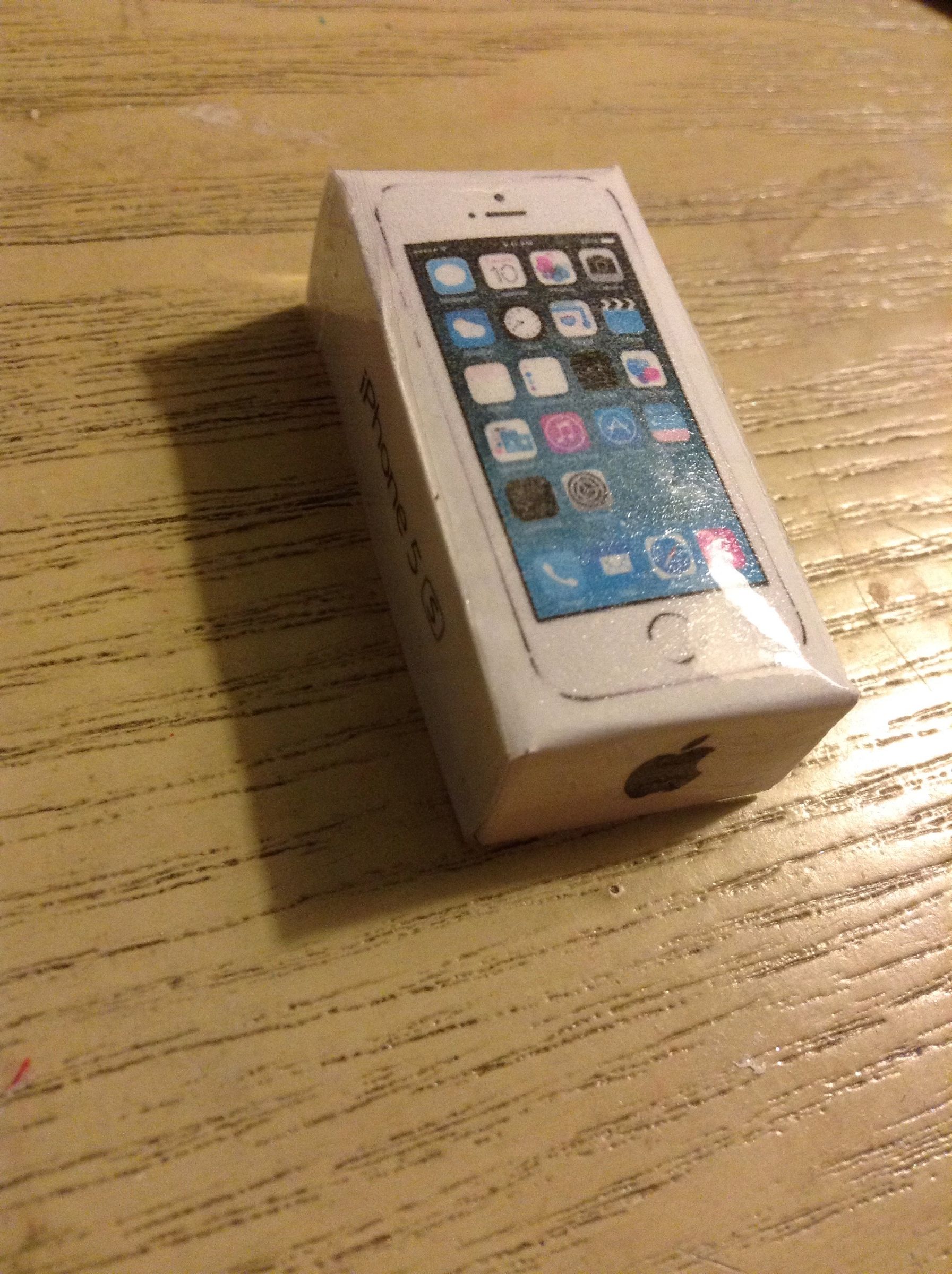 IPhone 5s Papercraft : 11 Steps - Instructables
