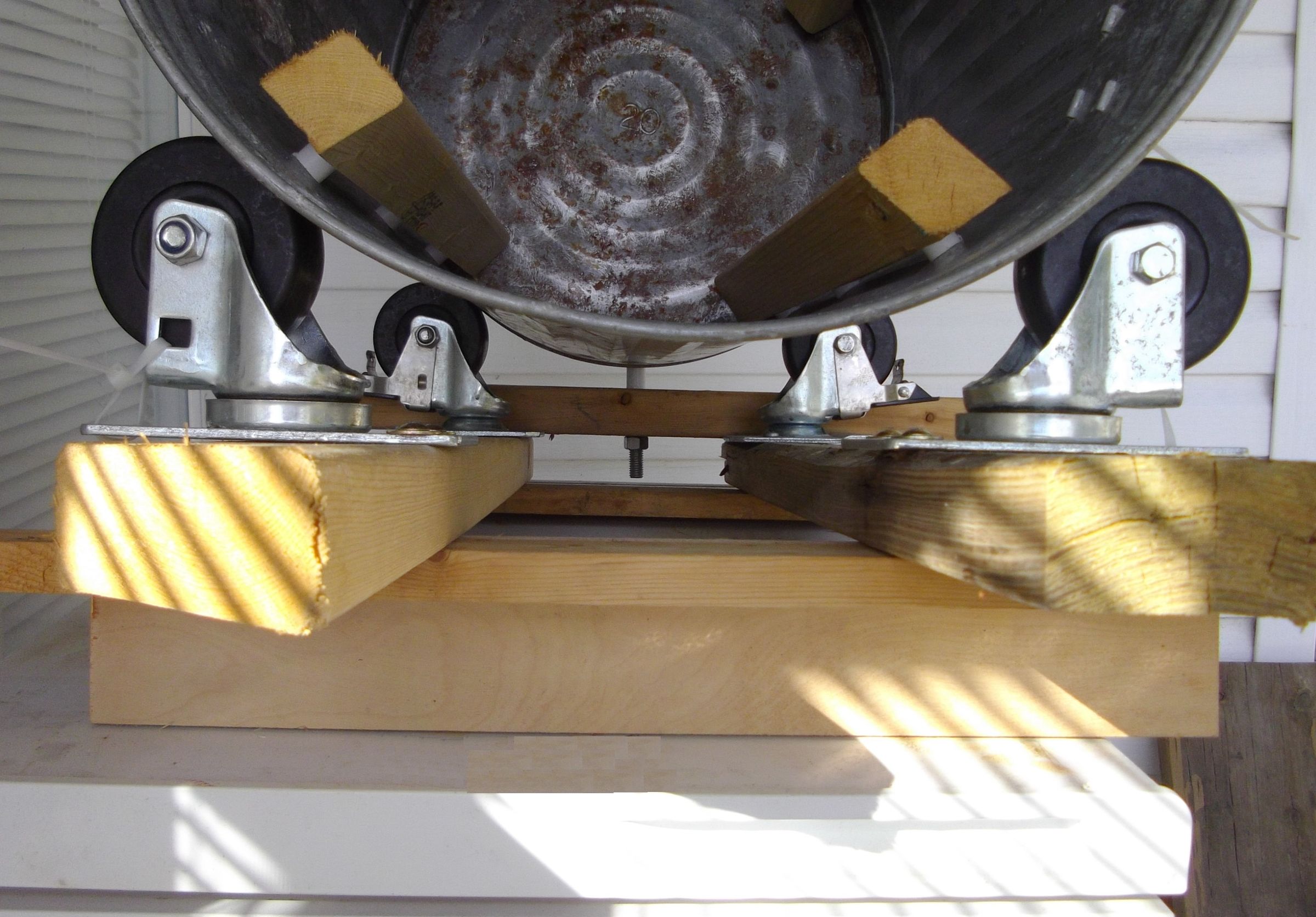 20 Gal Tabletop Washing Machine (4 Da Poor Man) : 5 Steps - Instructables