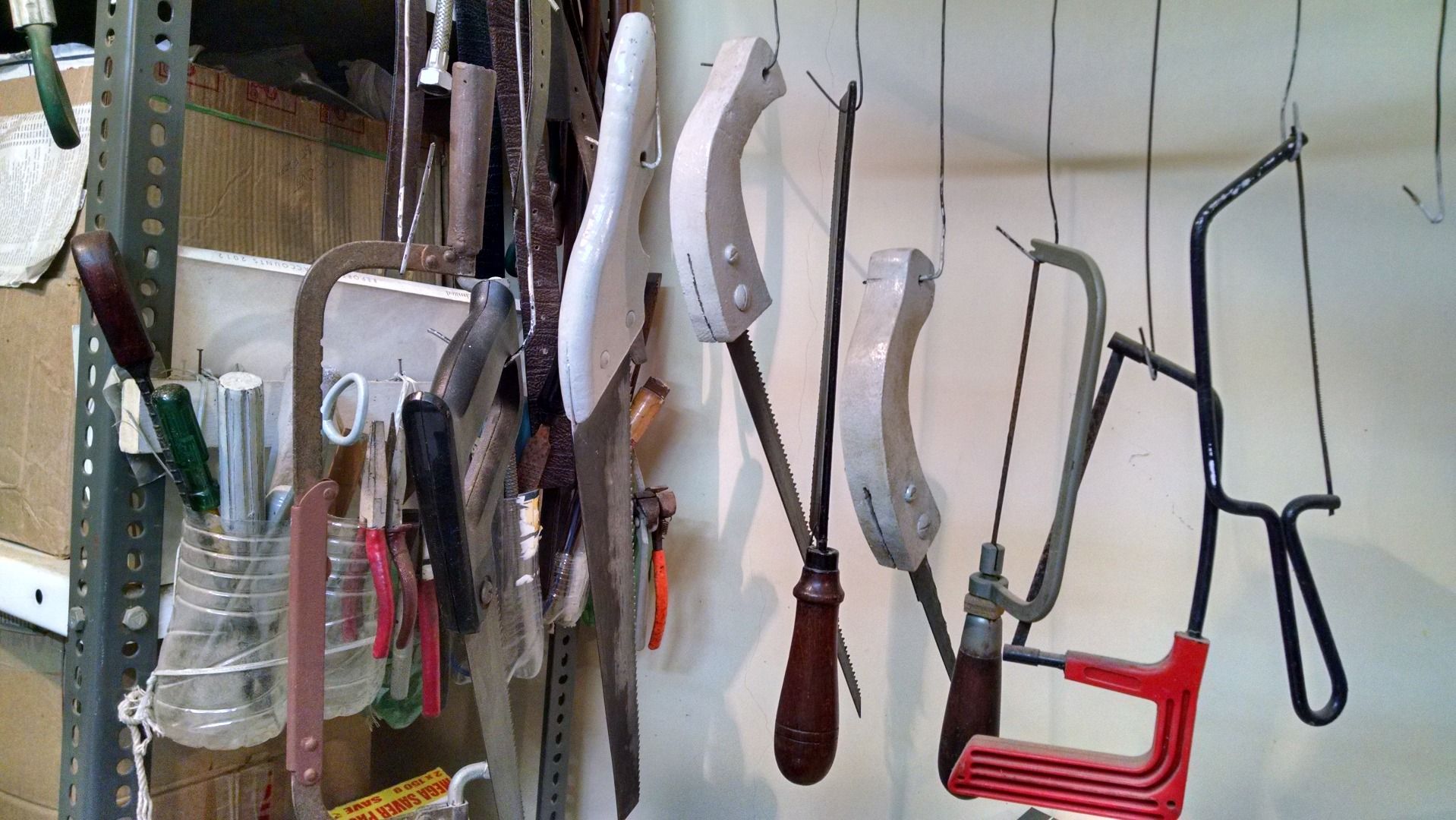 9 Unusual Tool Storage Methods for Your Workshop : 9 Steps (with ...