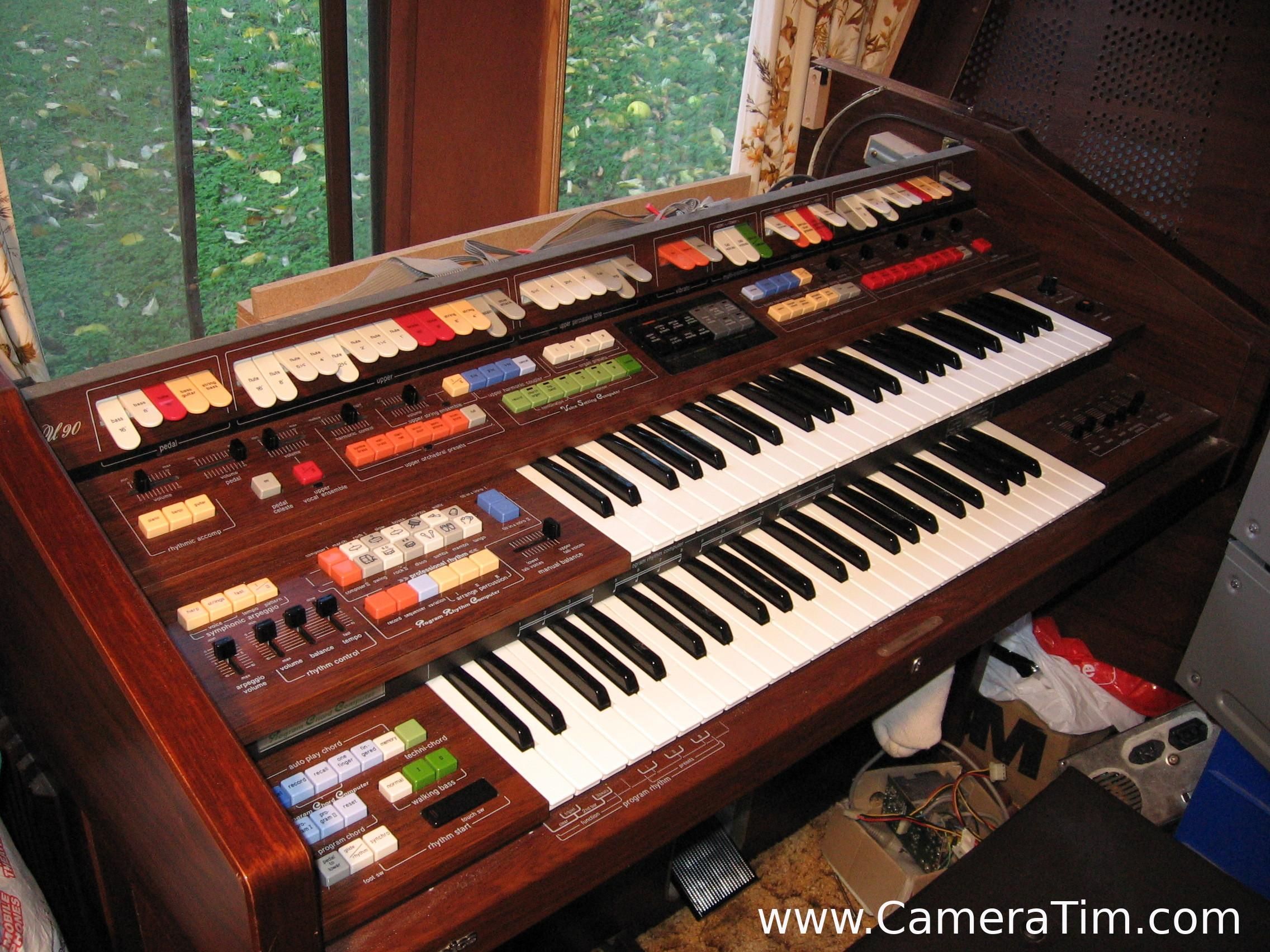Converting a Dead Organ to Writing Desk - Furniture Upcycle : 10 Steps ...