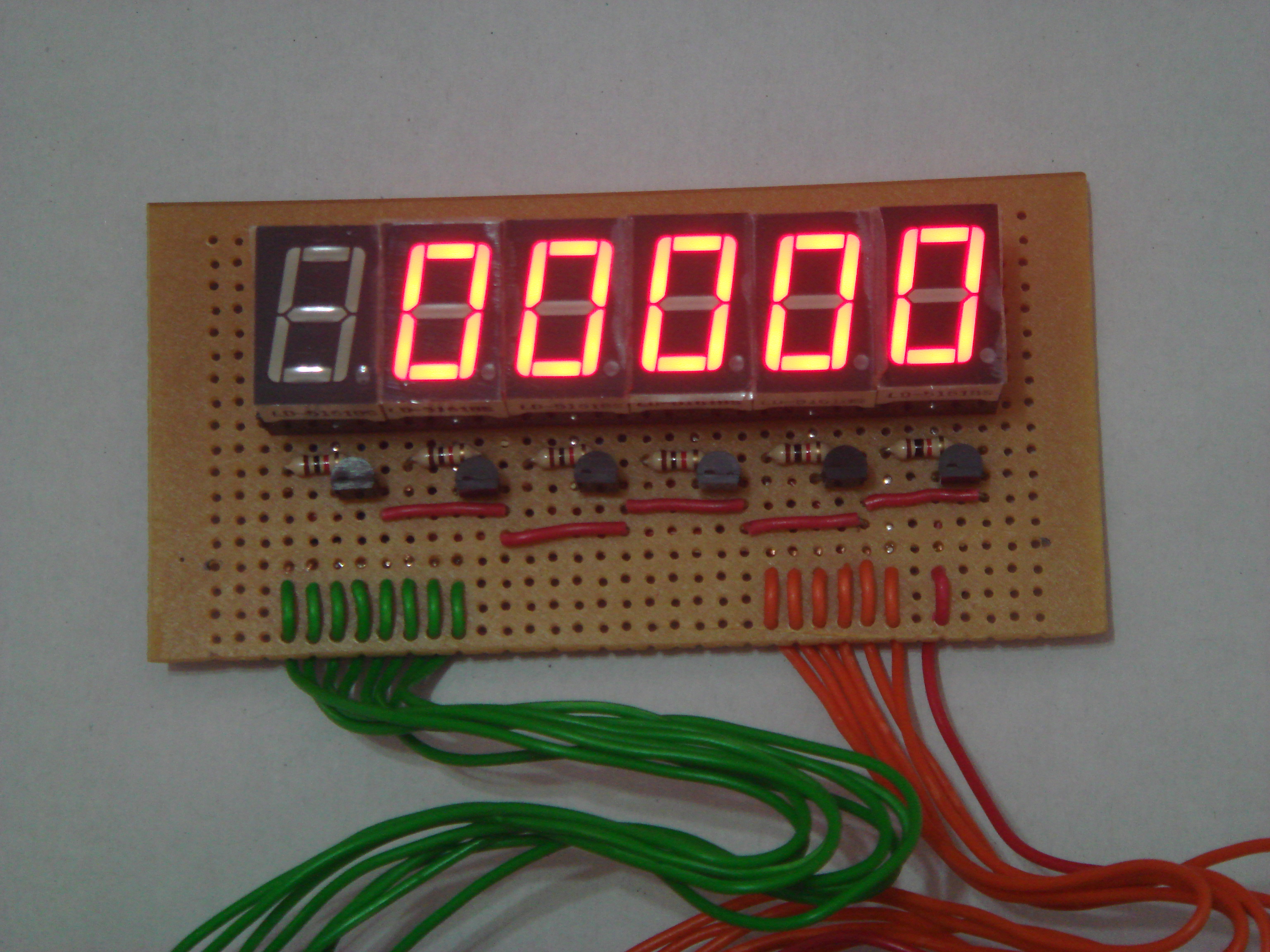 Digital Clock Using 7 Segment Display Controlled Using TV Remote : 12 ...