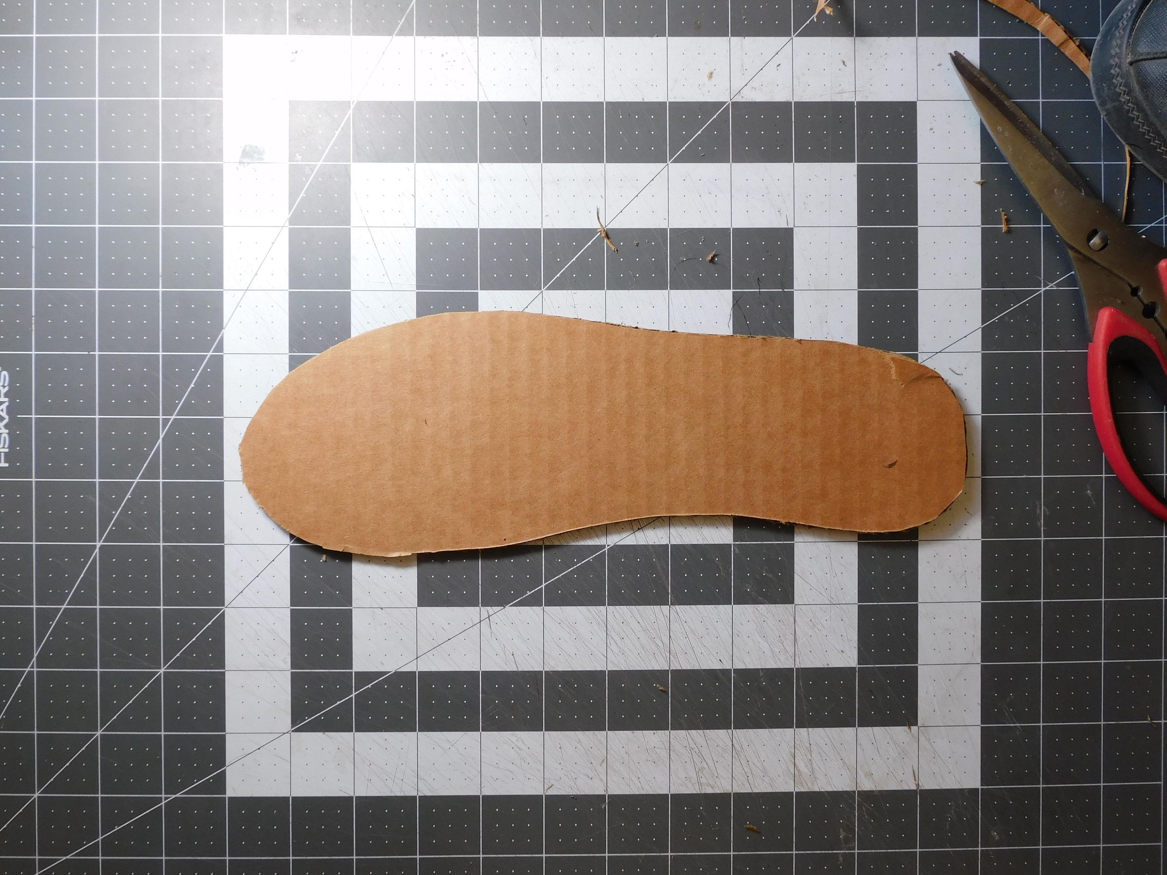 How to Make a Cardboard Sneaker... : 6 Steps (with Pictures ...