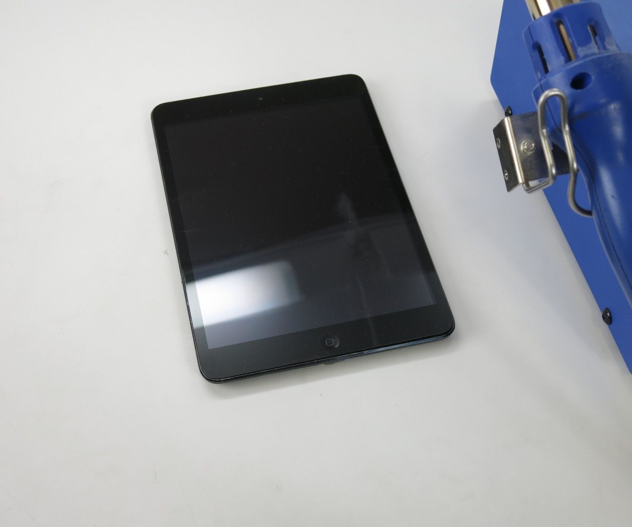 1st Generation IPad Mini Front Camera Repair : 35 Steps - Instructables