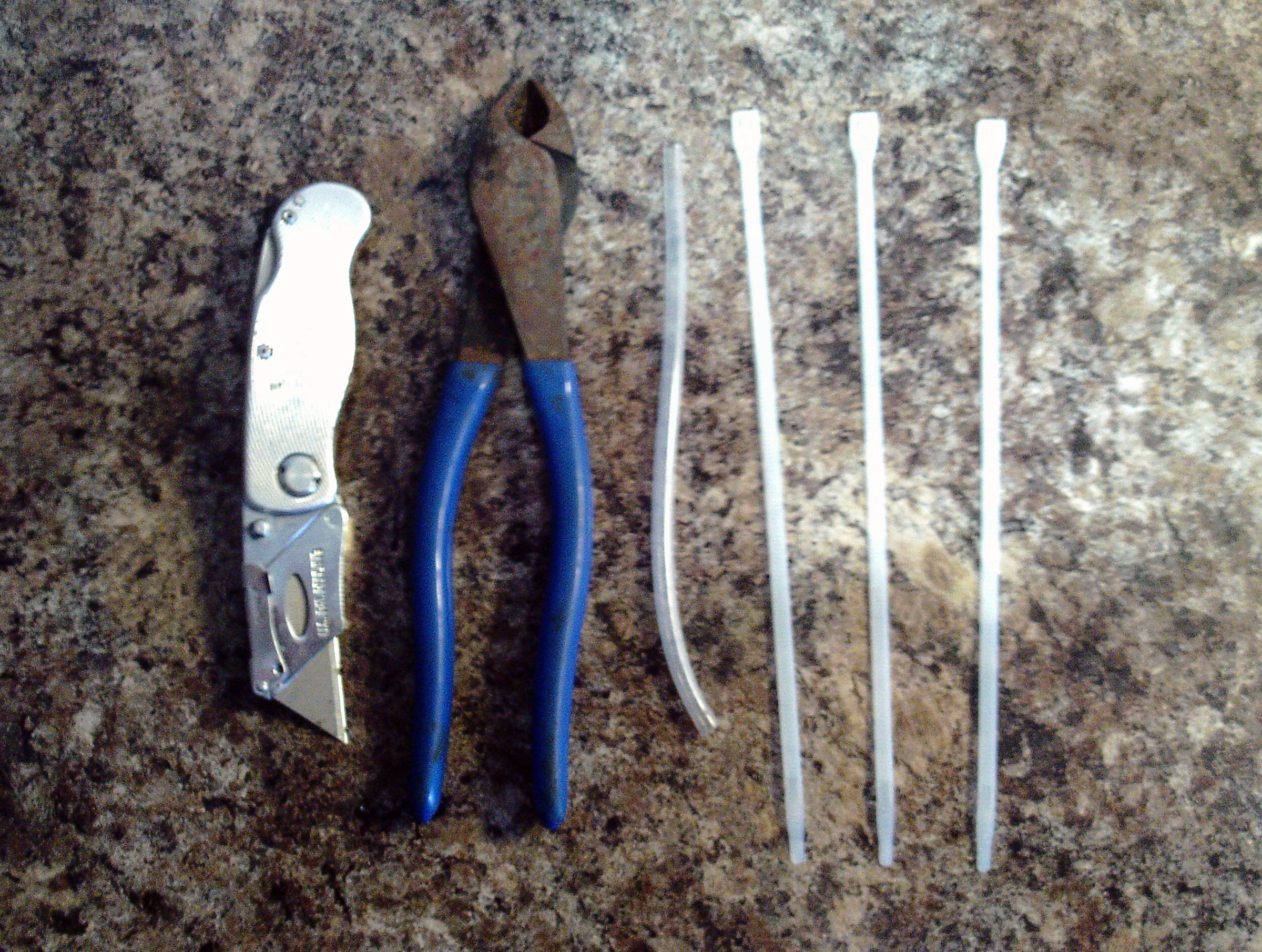 Zip Tie Stand-offs : 4 Steps (with Pictures) - Instructables