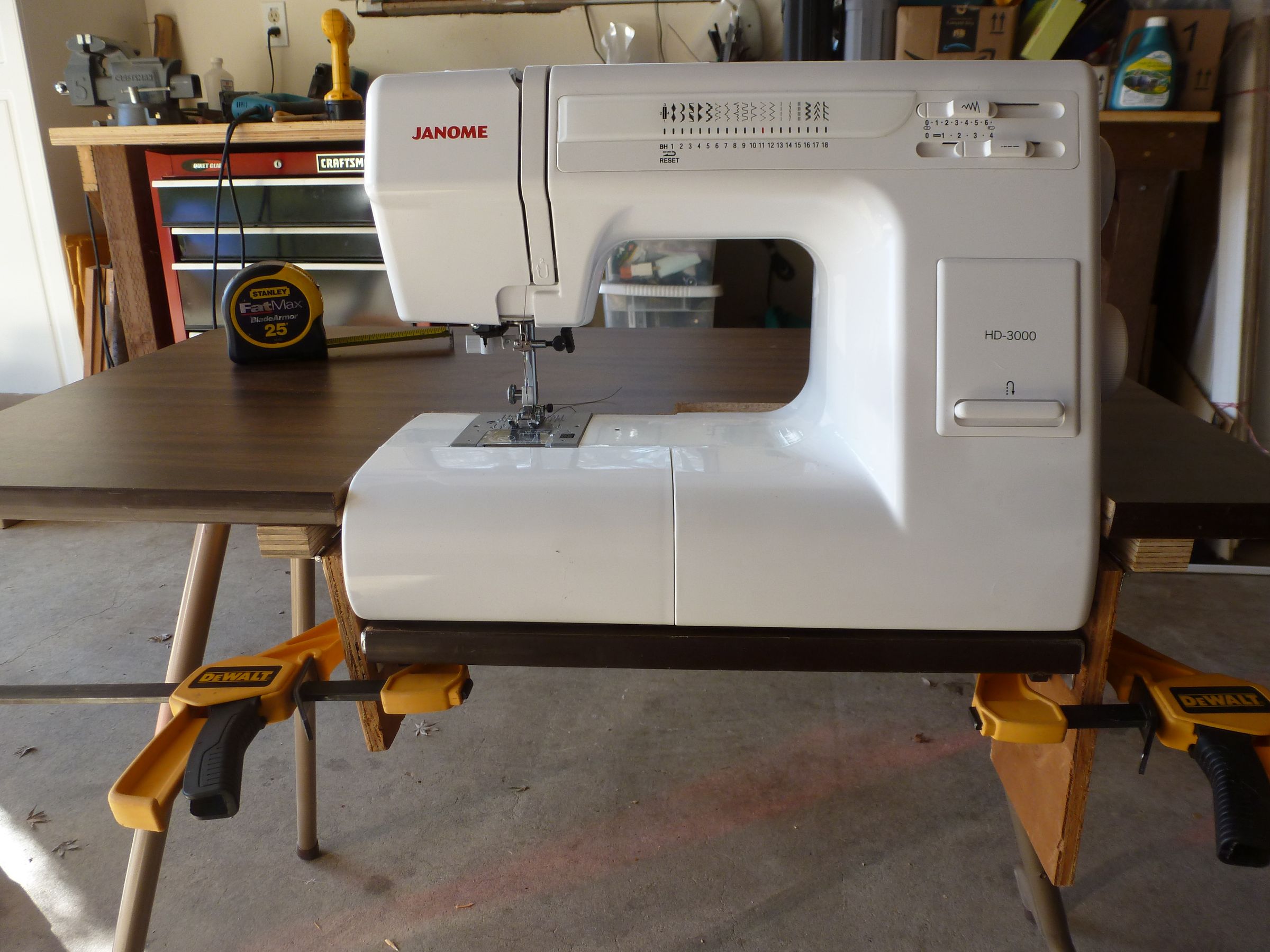 Folding Sewing Machine Table : 9 Steps (with Pictures) - Instructables