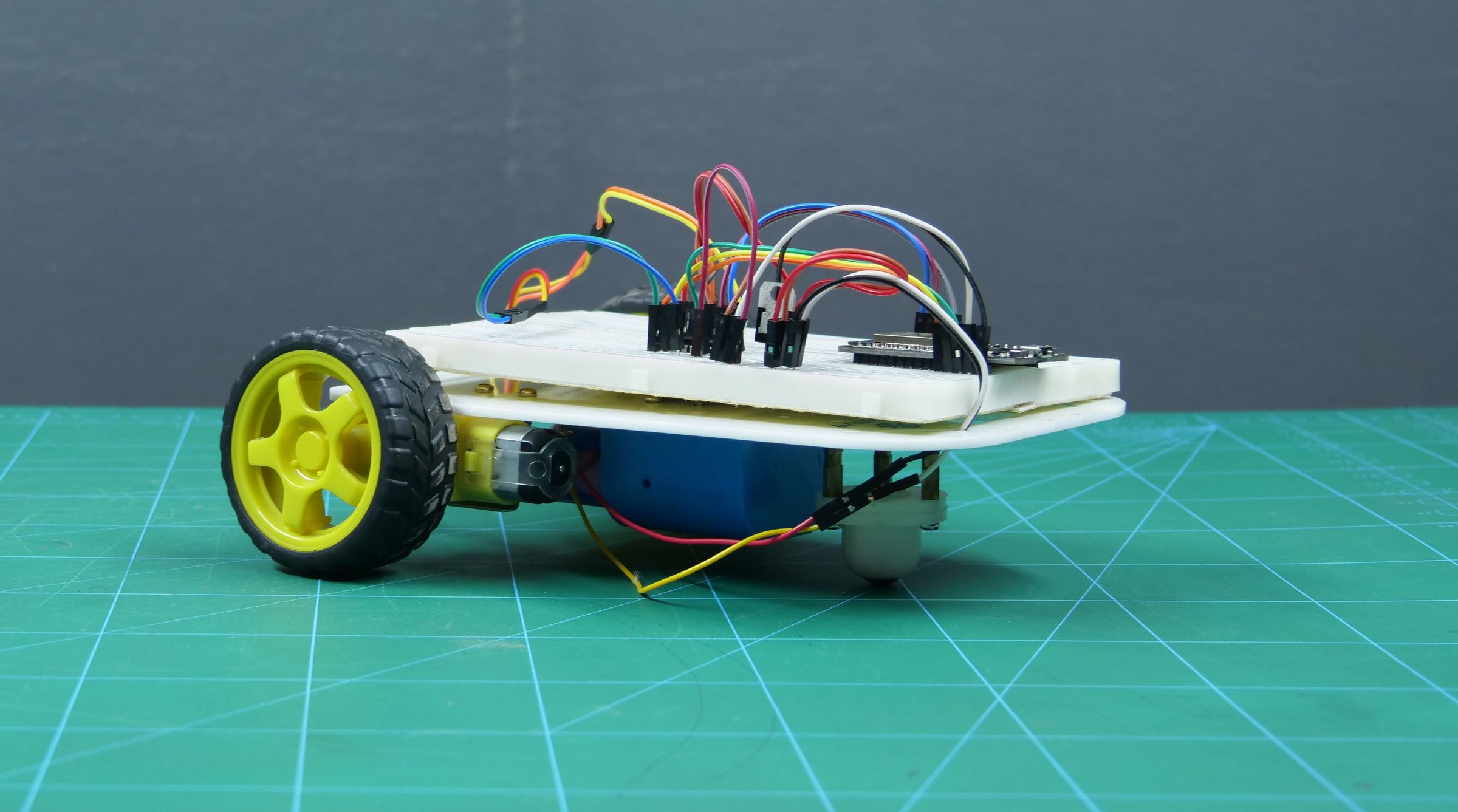 Mobile Controlled ESP32 Two-Wheel Drive Robot : 8 Steps (with Pictures ...