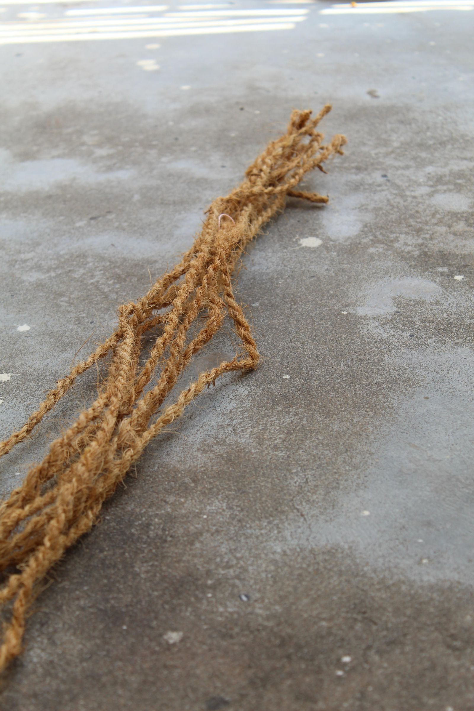 DIY Jute Rope Plant Hanger : 6 Steps (with Pictures) - Instructables