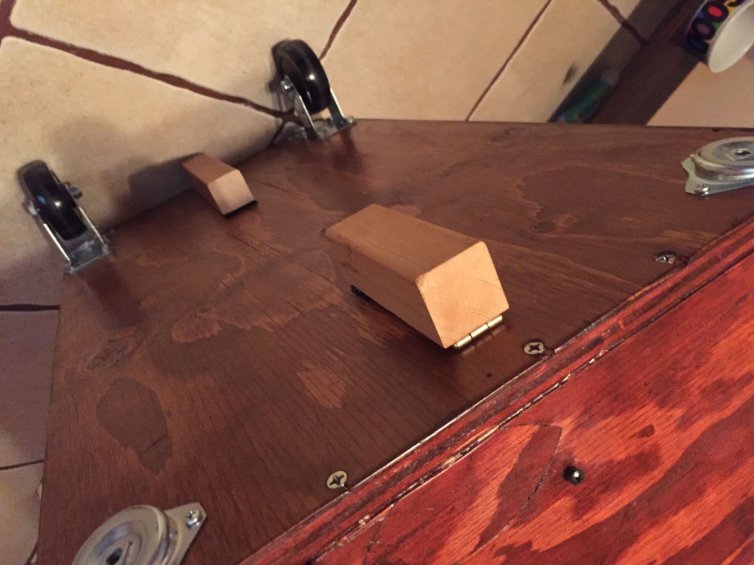 CAMP STORAGE / COOKING STATION : 7 Steps (with Pictures) - Instructables