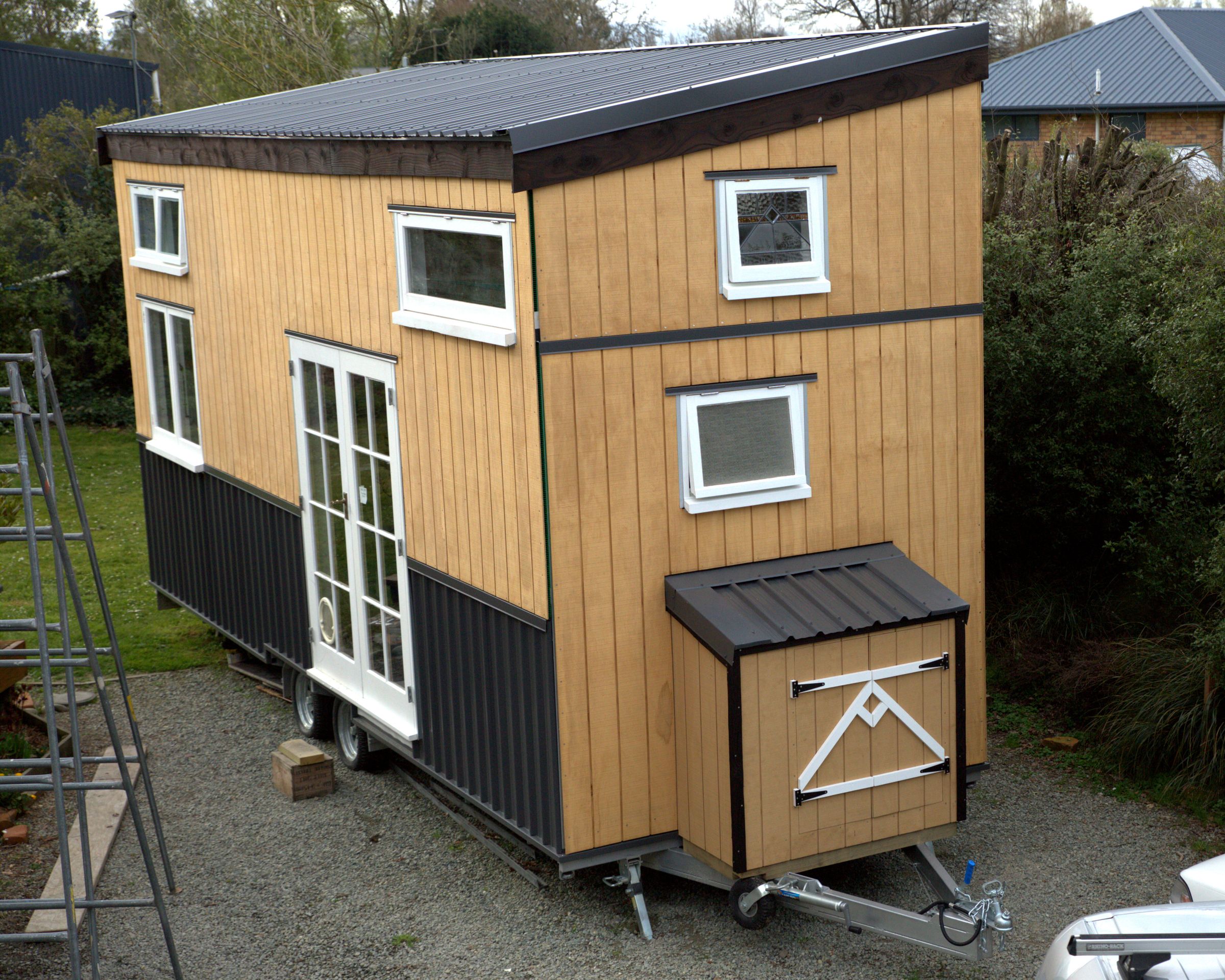 Tiny House 'Garage' : 20 Steps (with Pictures) - Instructables