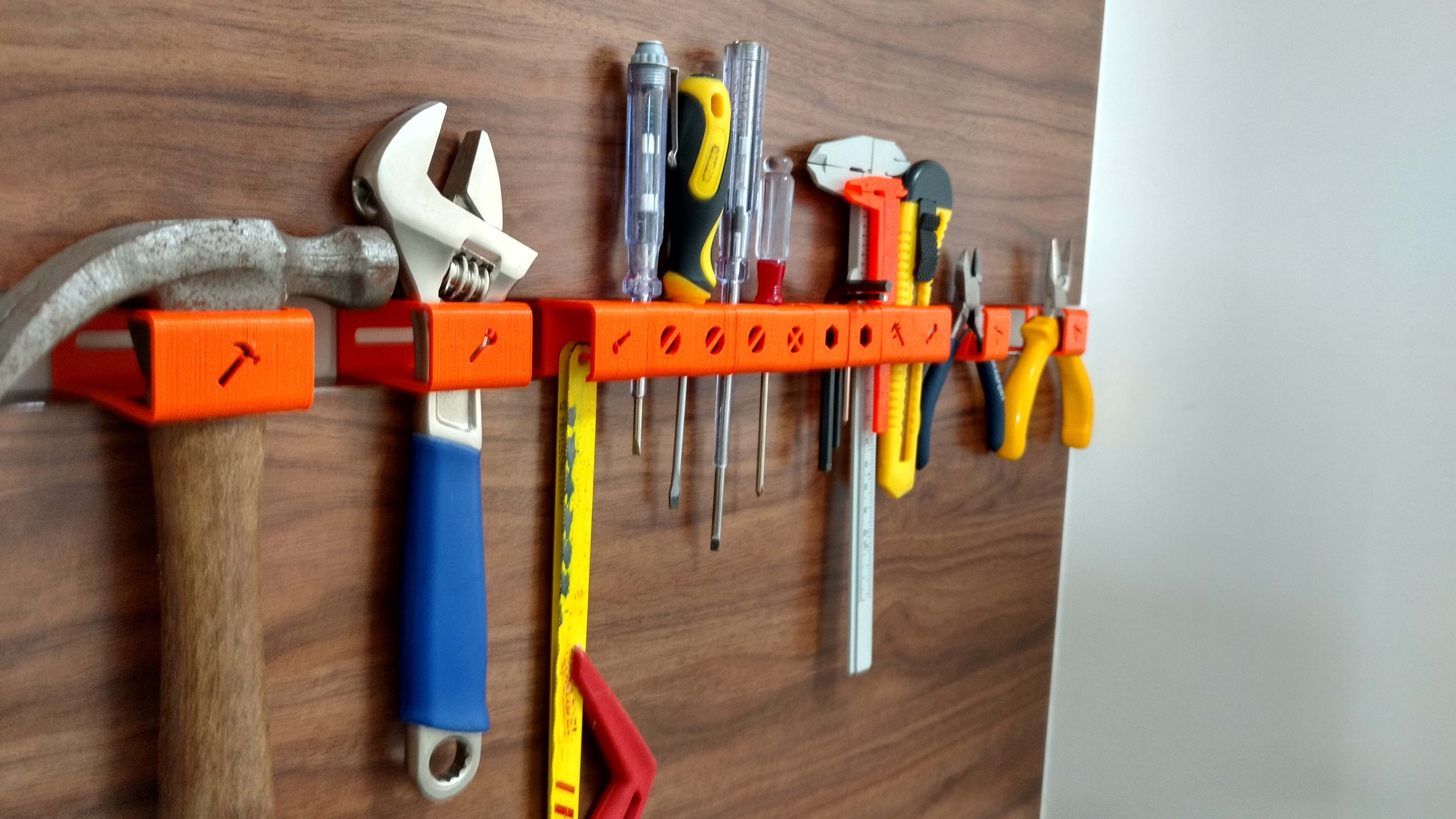 3D Printed Tool Hanger : 7 Steps (with Pictures) - Instructables