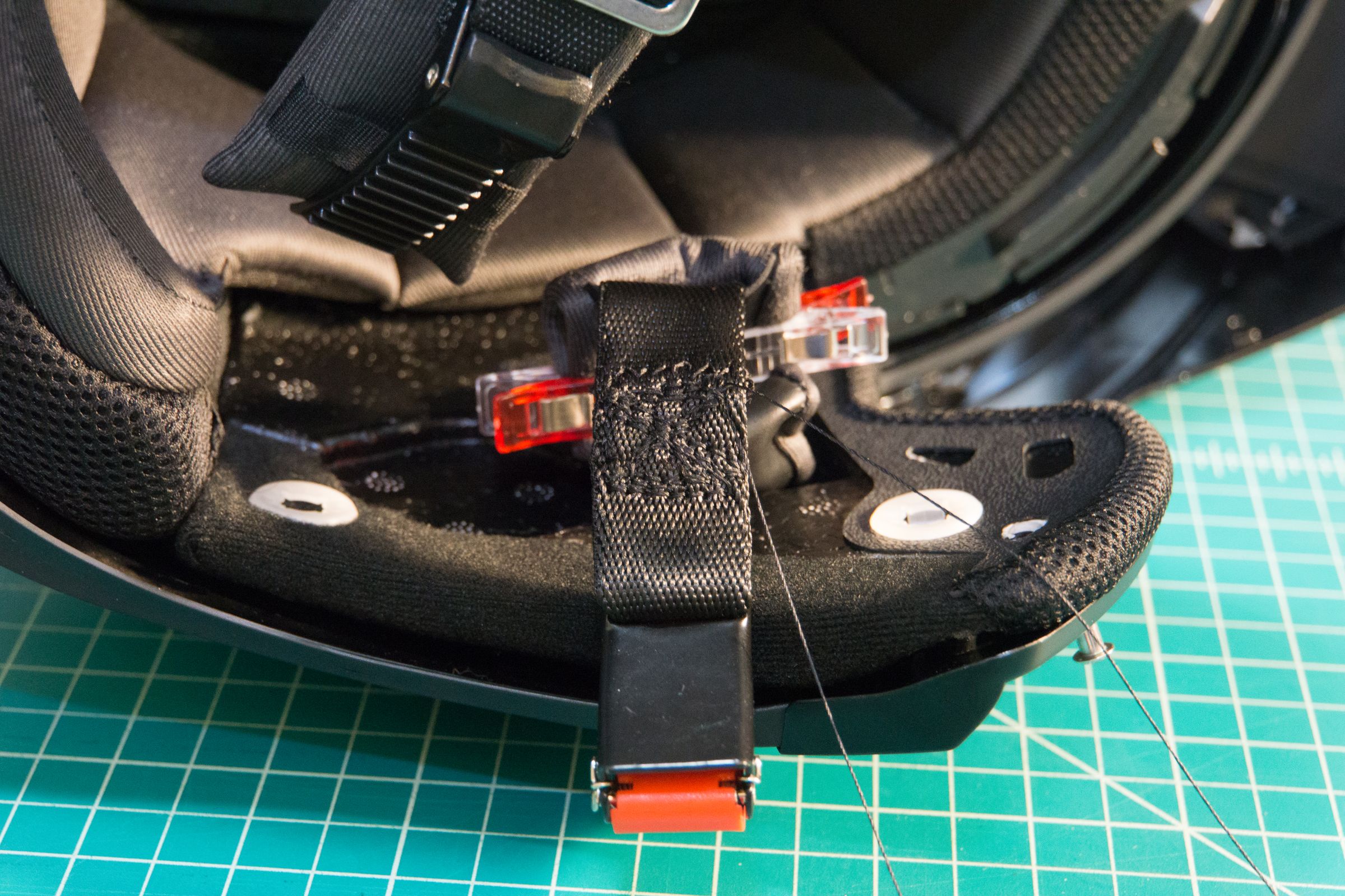 Micrometric Ratcheting Quick Release Buckle for Helmets : 12 Steps ...