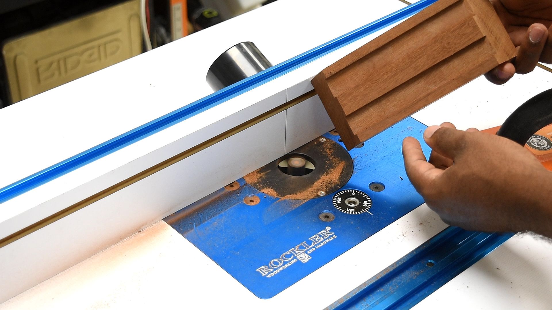 DIY Desk Lamp : 7 Steps (with Pictures) - Instructables