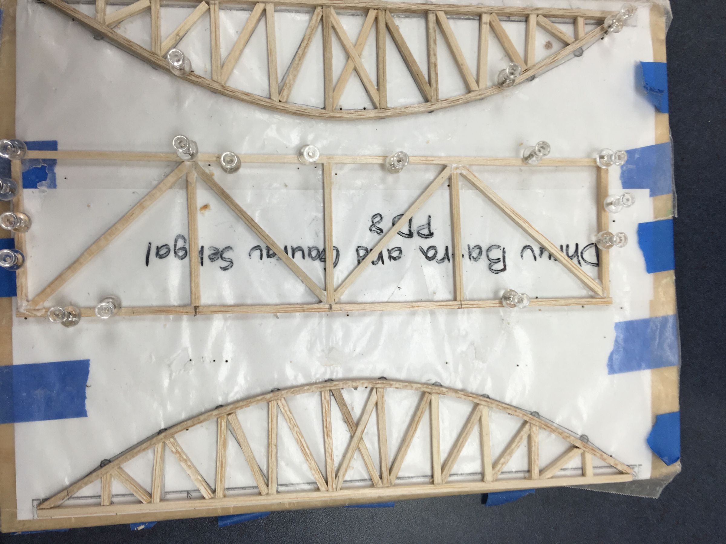 Arch Truss Bridge : 7 Steps (with Pictures) - Instructables