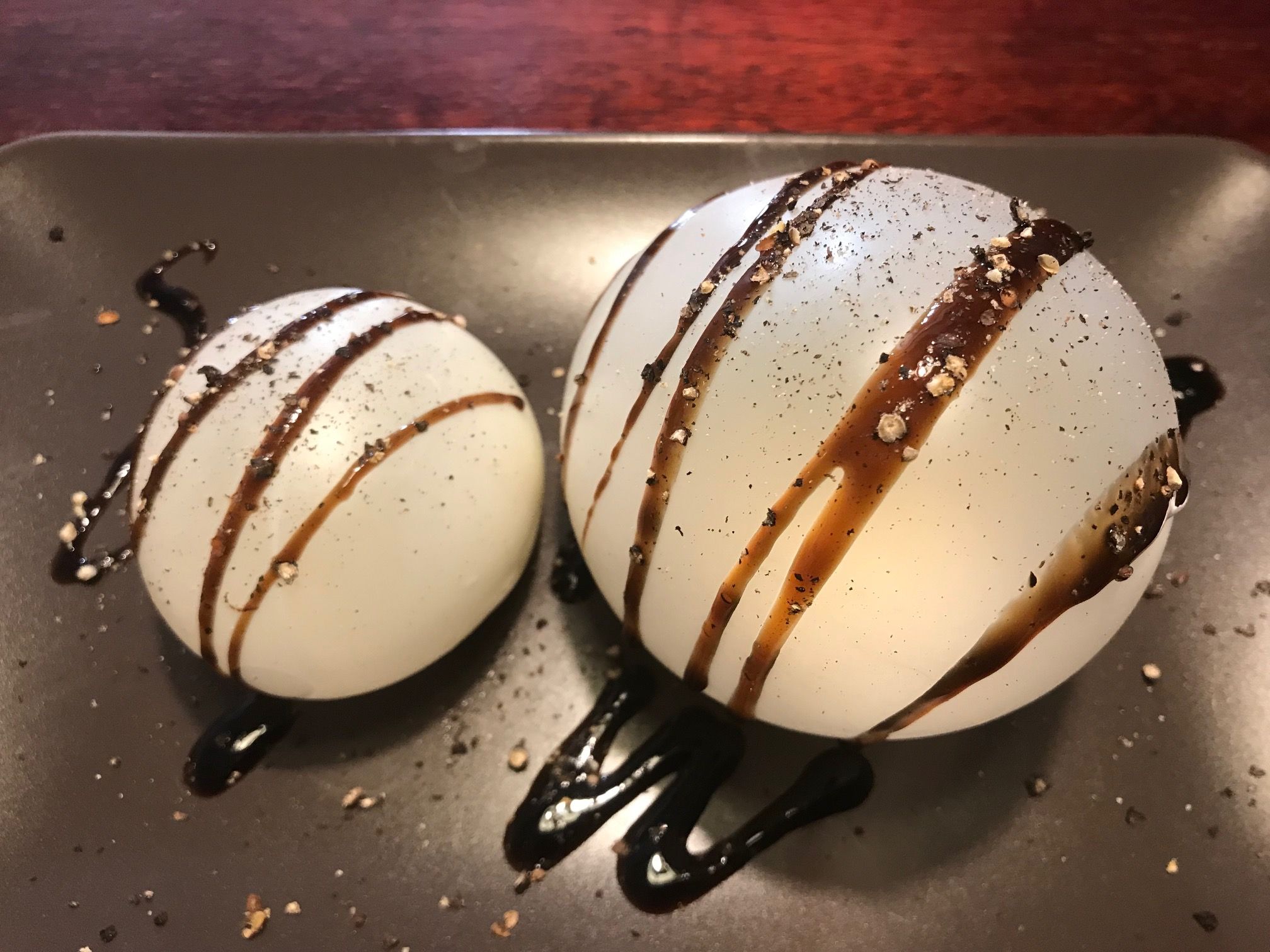 Garlic and Cedar Wood Smoke Filled Mozzarella Balloons : 4 Steps (with ...