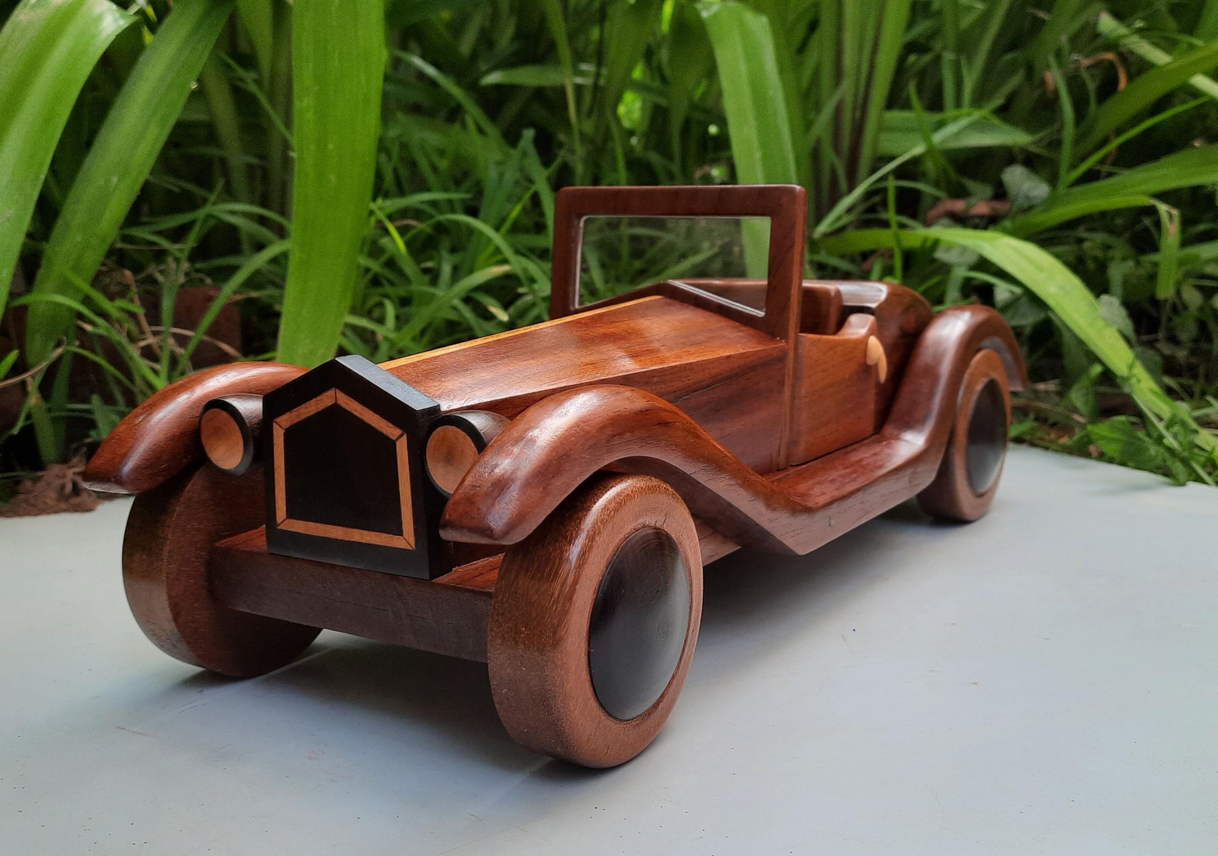 Build Your Dream Car (Alfa Romeo Vintage in Wood) : 18 Steps (with ...