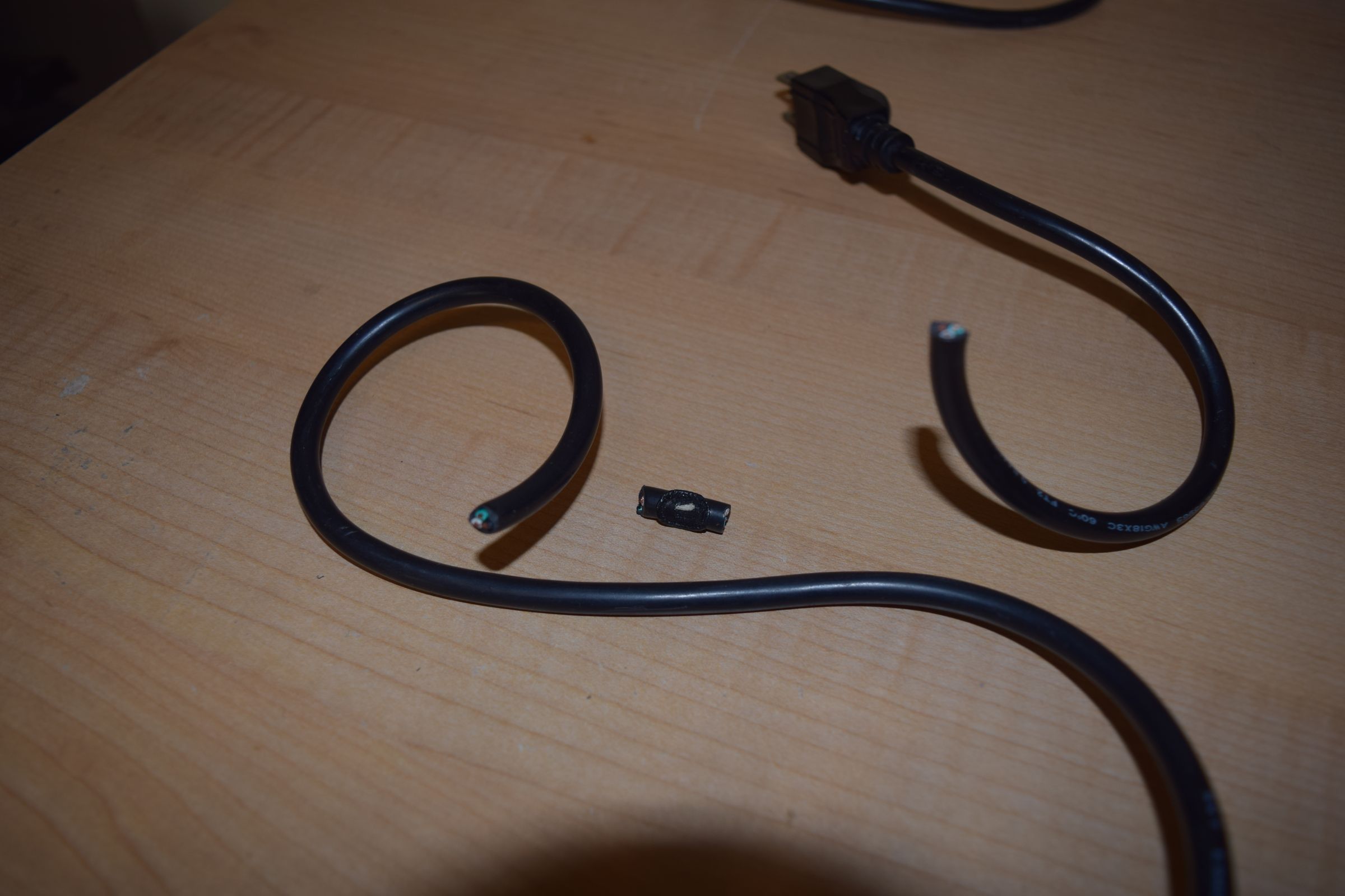 Power Cord Repair : 5 Steps - Instructables