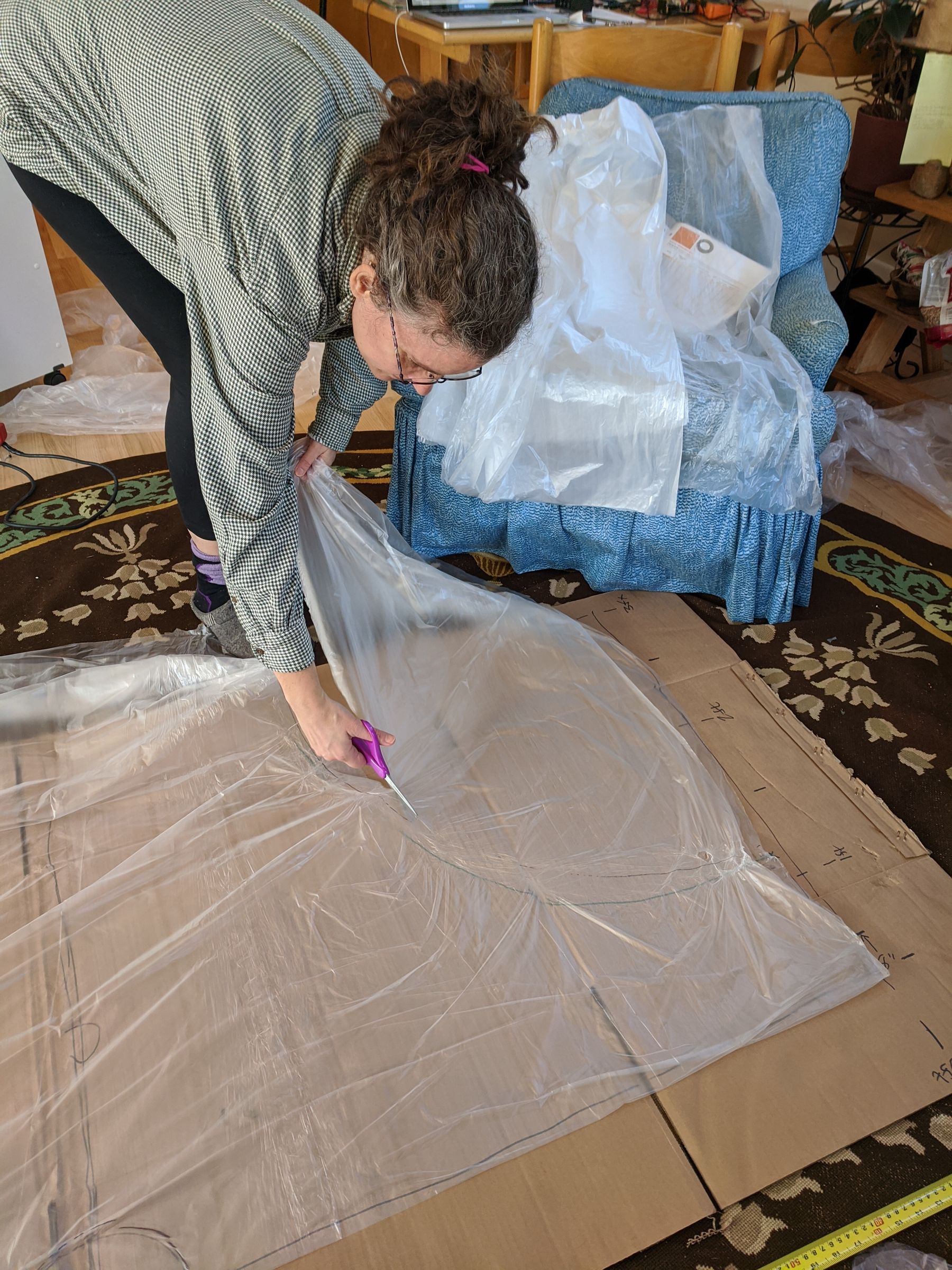 DIY Plastic PPE Gown : 8 Steps (with Pictures) - Instructables