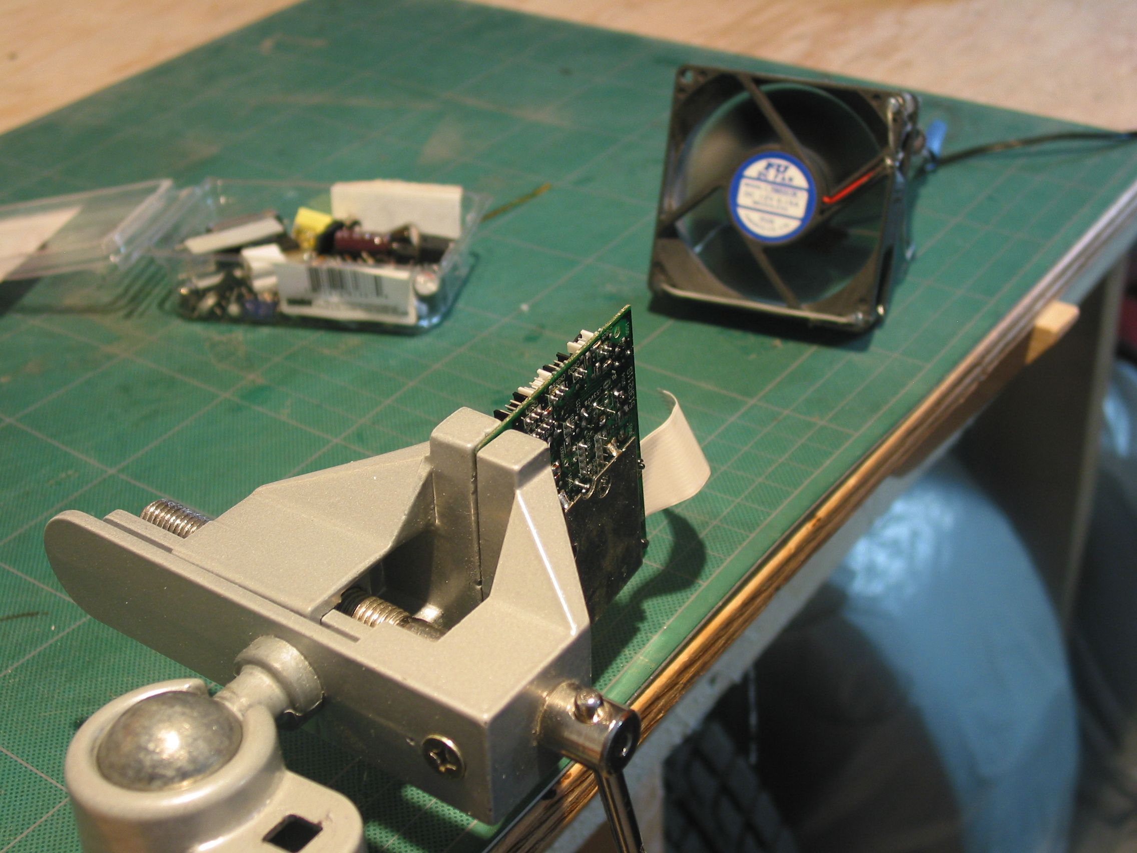 Recycle Old PCB Components : 8 Steps - Instructables