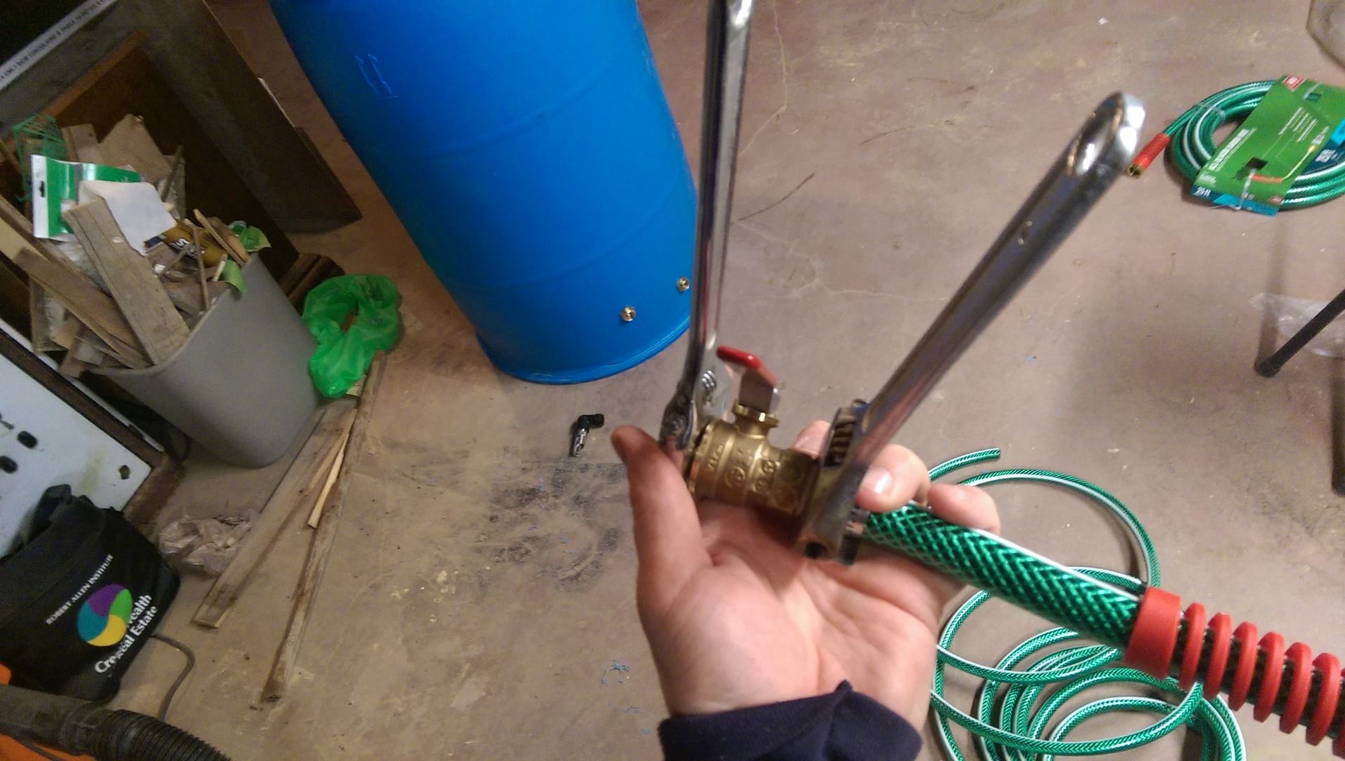 Automatic Hog Waterer : 10 Steps - Instructables