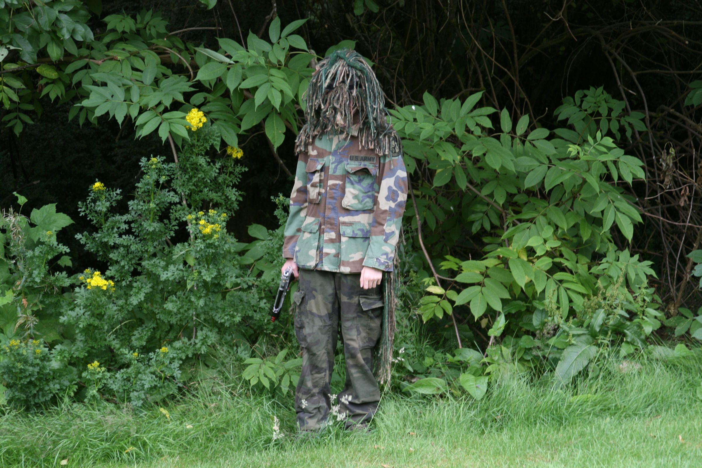 Ghillie Suit - Instructables