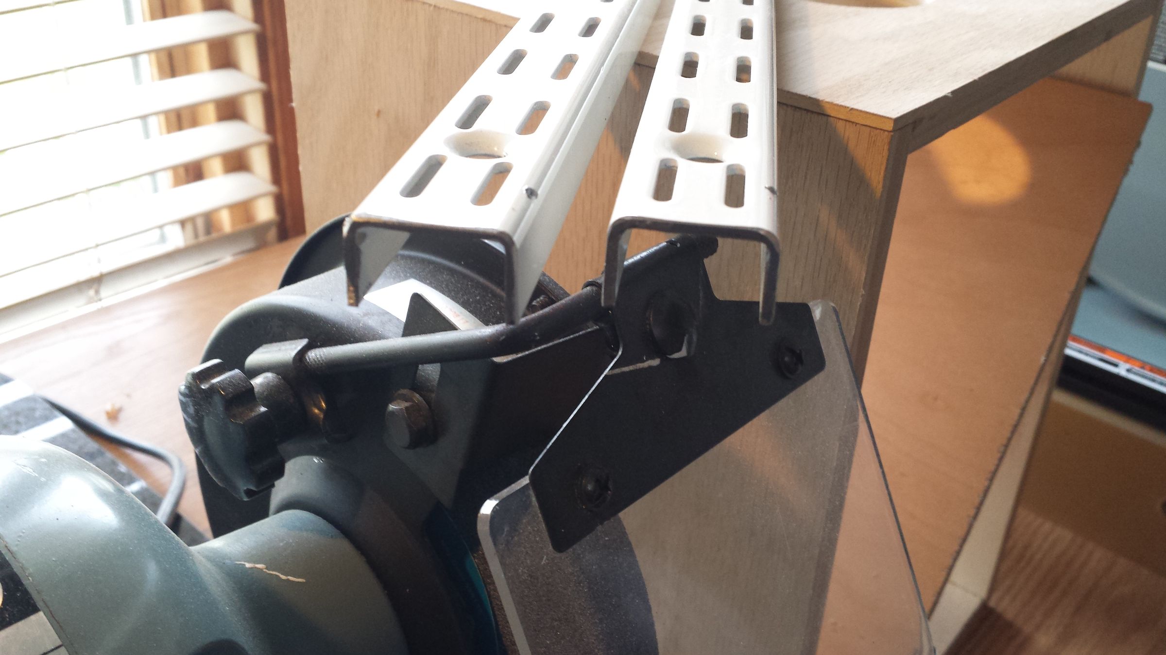 Mobile Toolbox and Work Station : 5 Steps - Instructables