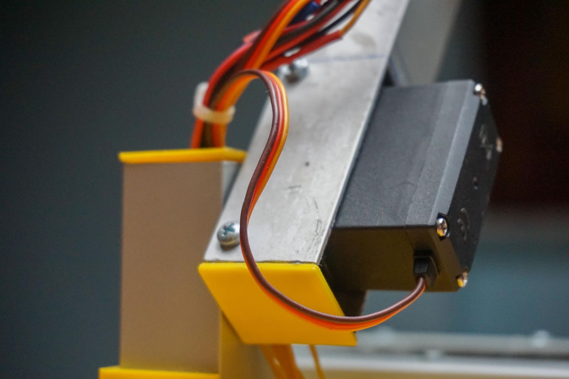 Arduino Robotic Arm Controlled by Touch Interface - Share Project - PCBWay