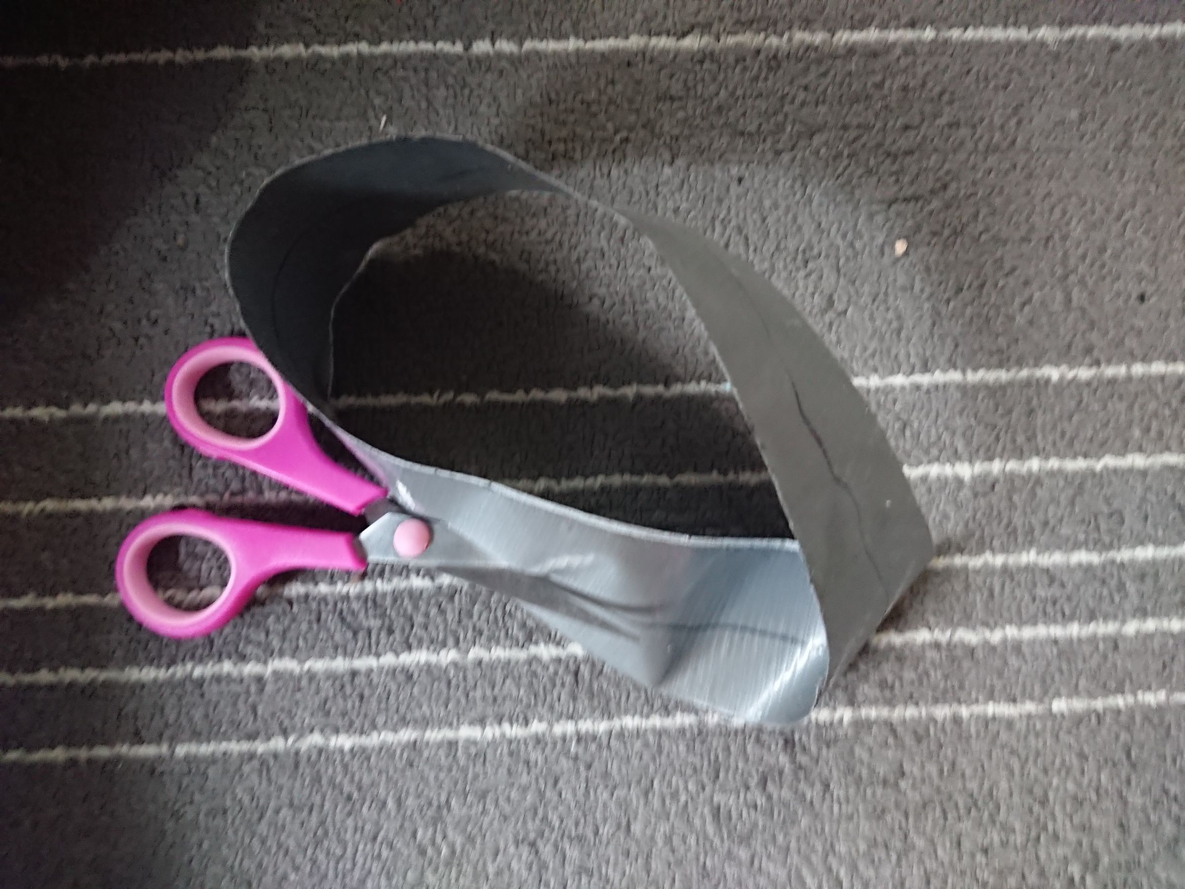 Heavy Duty Mobius Strips (with Lesson!) : 8 Steps - Instructables