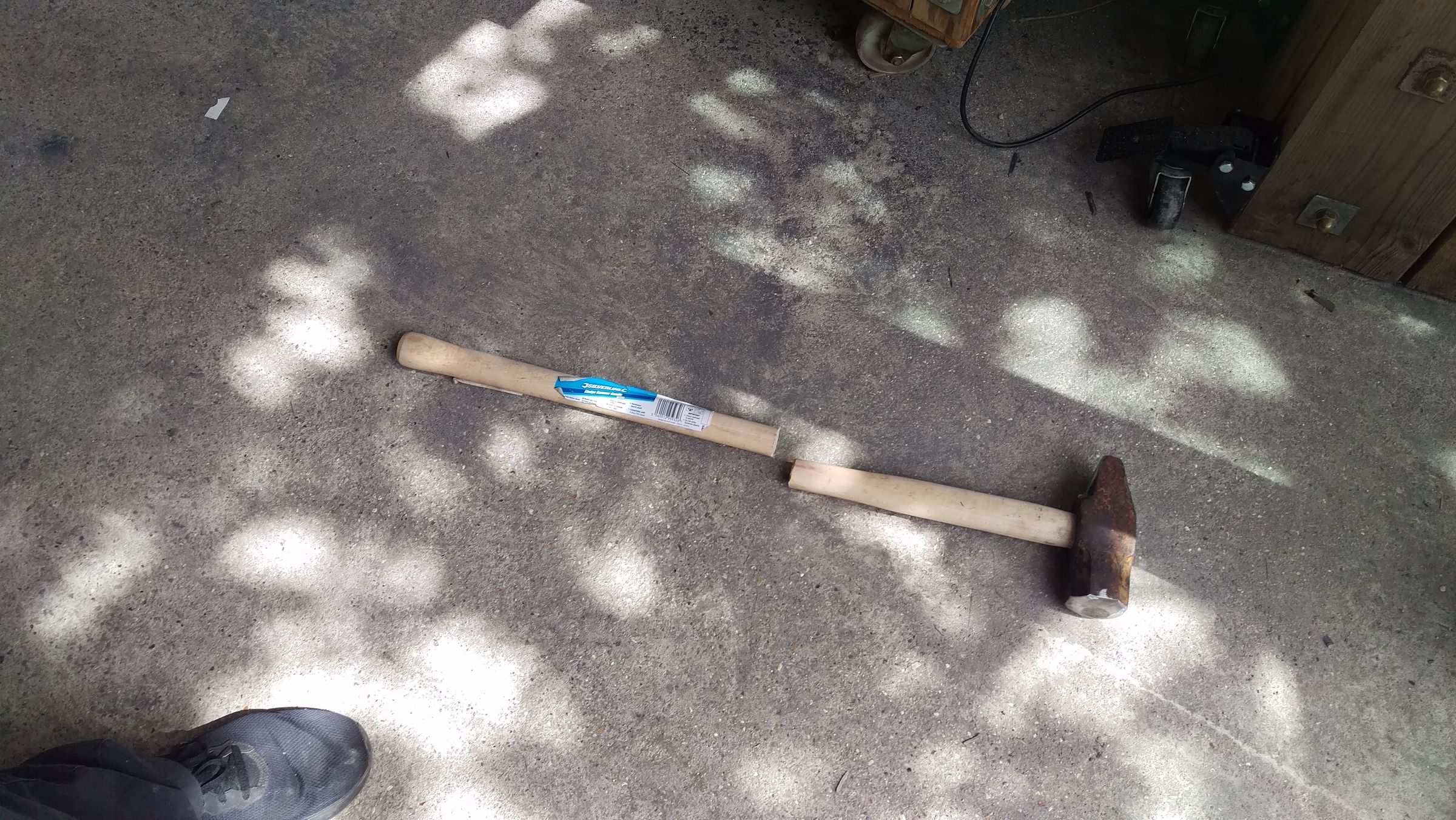 Adapt a Sledgehammer Head to Make a Big Boy Blacksmith Hammer. : 6 ...