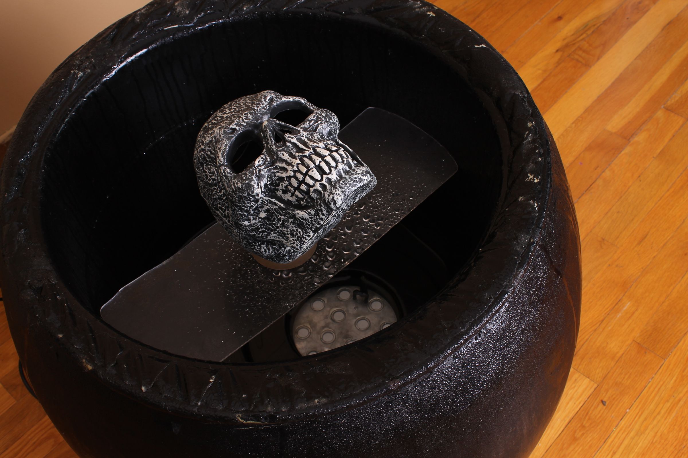 Full Size Haunted Cauldron With Fog : 9 Steps (with Pictures ...