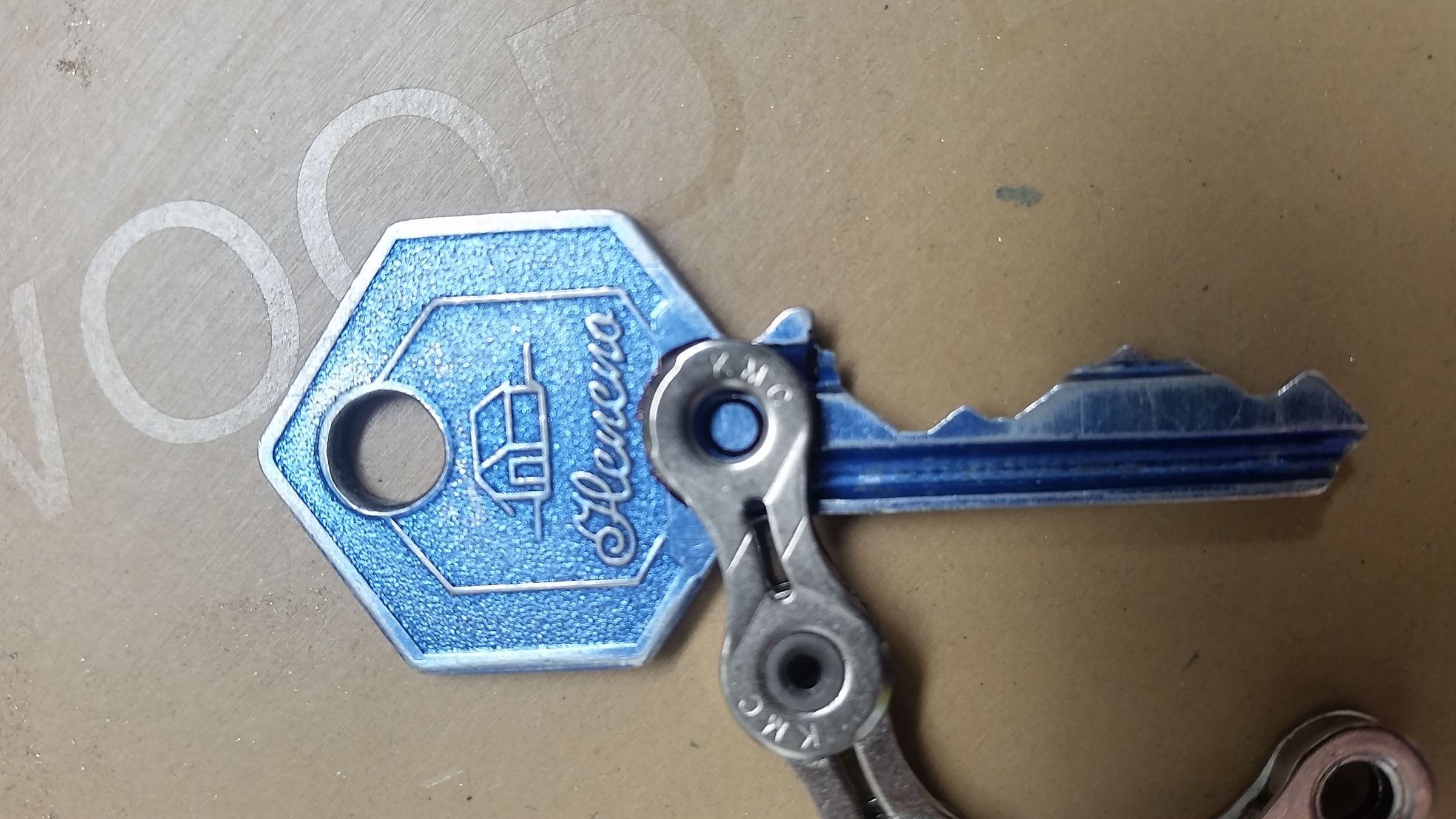 Amazing Keychain (with a Bike Chain) : 10 Steps (with Pictures ...