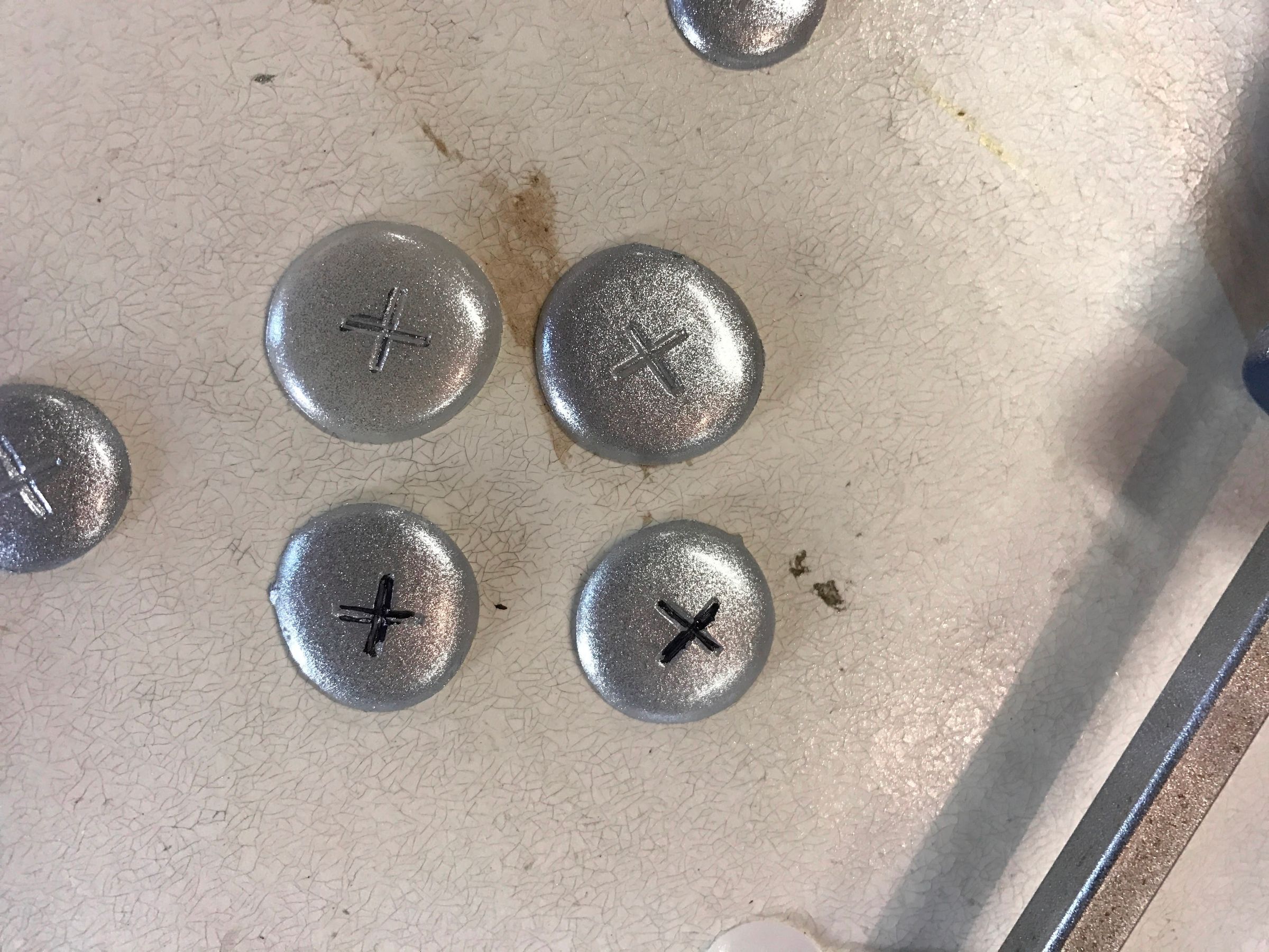 Fake Prop Screws : 5 Steps (with Pictures) - Instructables