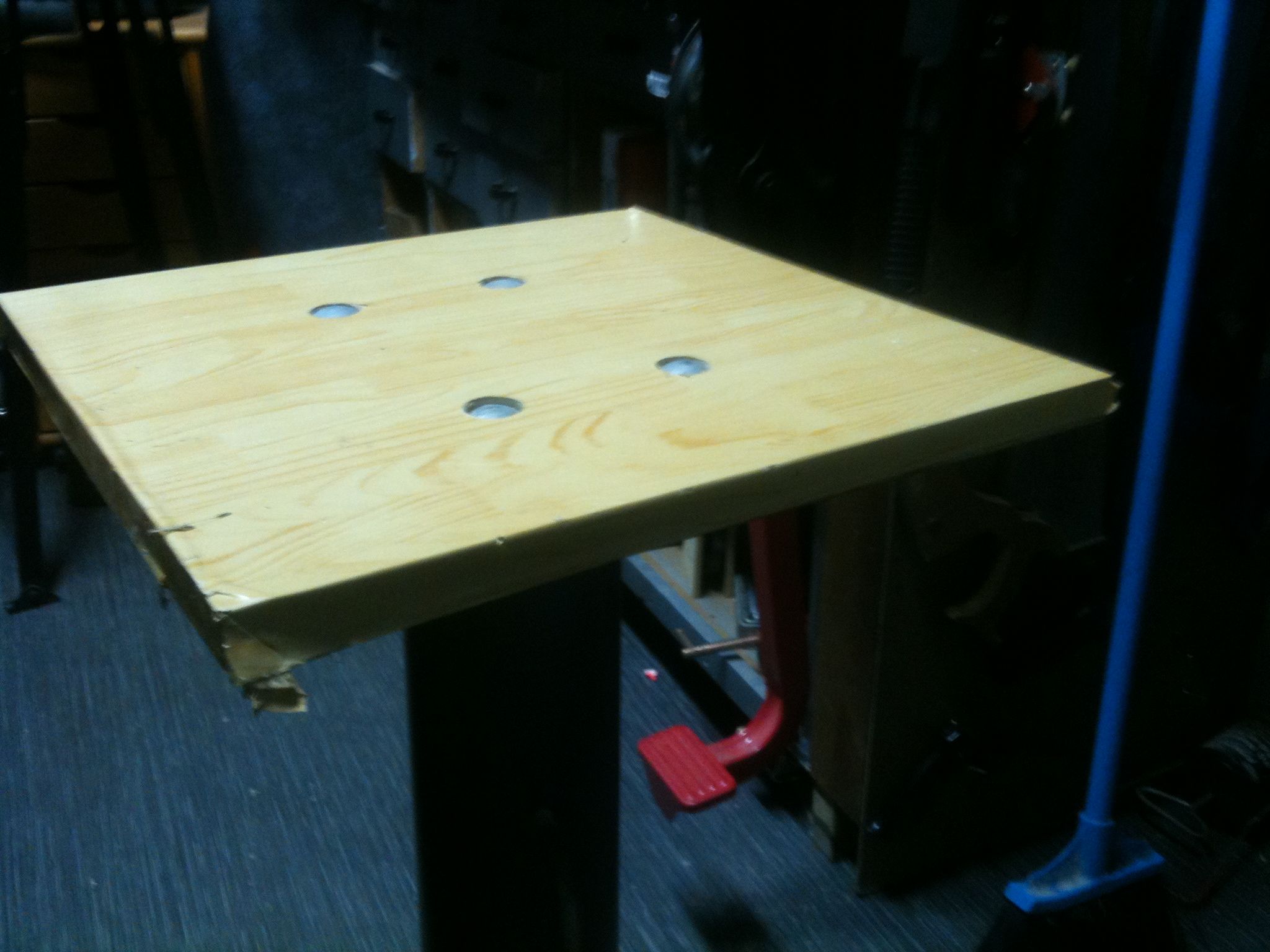 Vise Stand : 6 Steps - Instructables