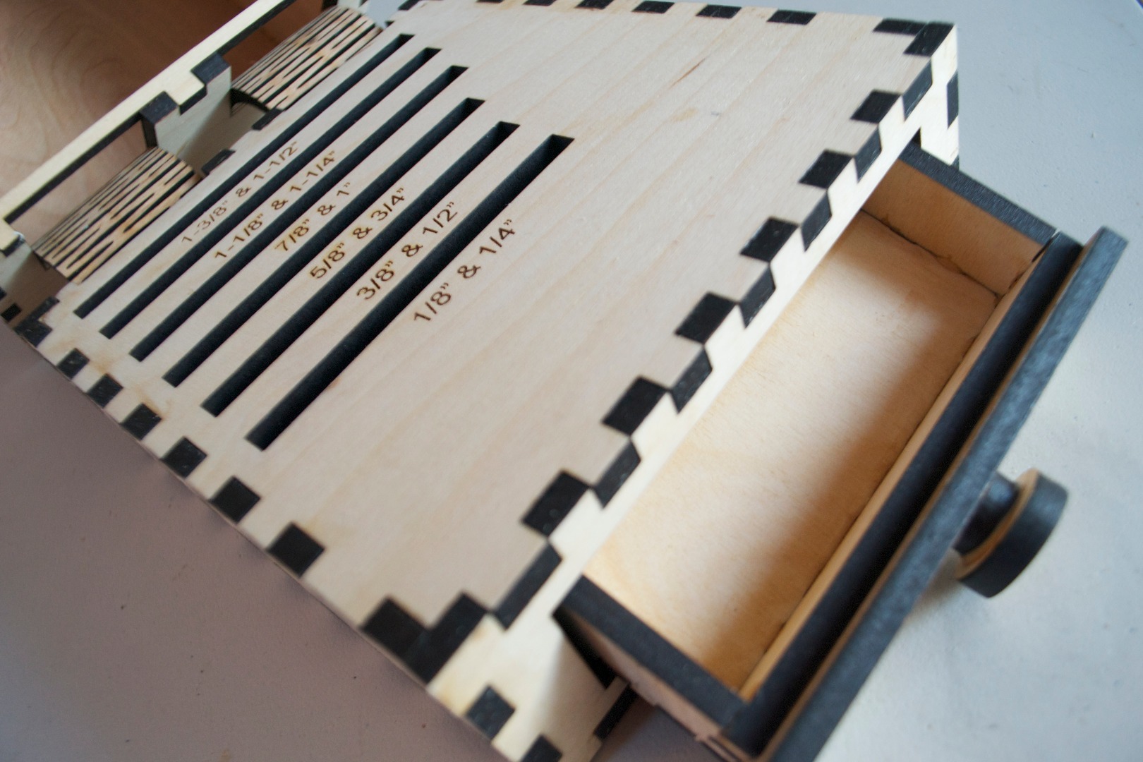 Corner Radius Router Jig + Full Box Set : 7 Steps (with Pictures ...