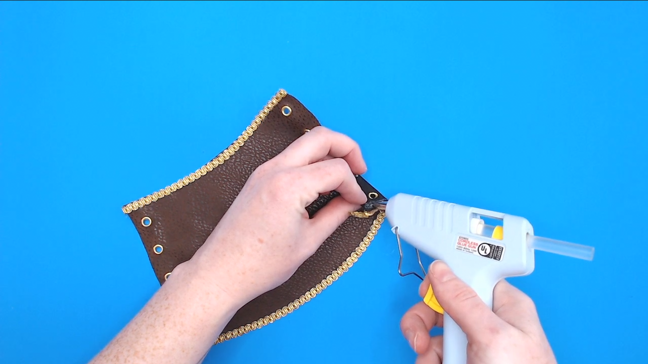 Customizable Bracers/Arm Guards : 7 Steps (with Pictures) - Instructables