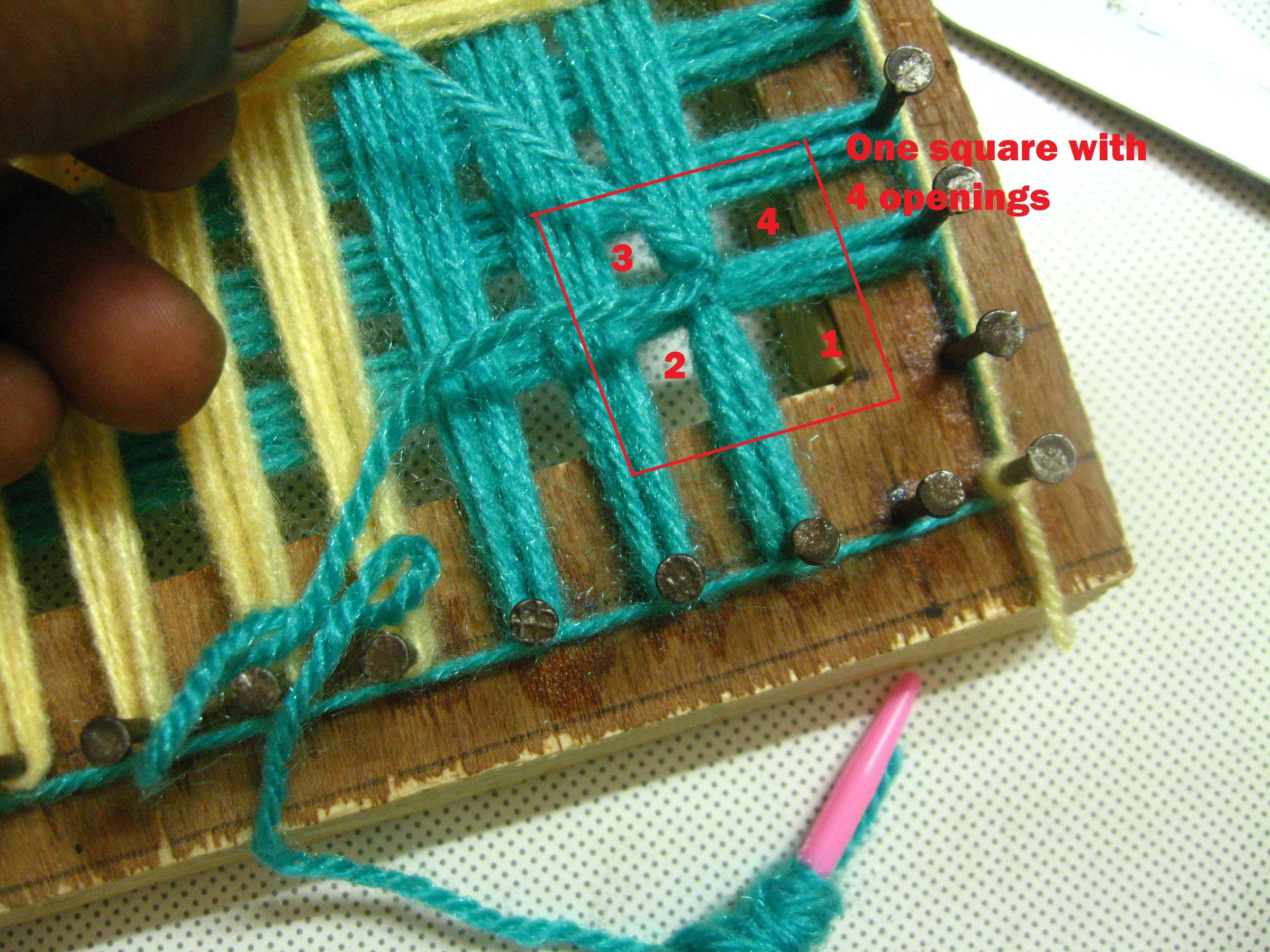 How to Weave a Criss-Cross Table Mat With Home-made Loom : 12 Steps ...