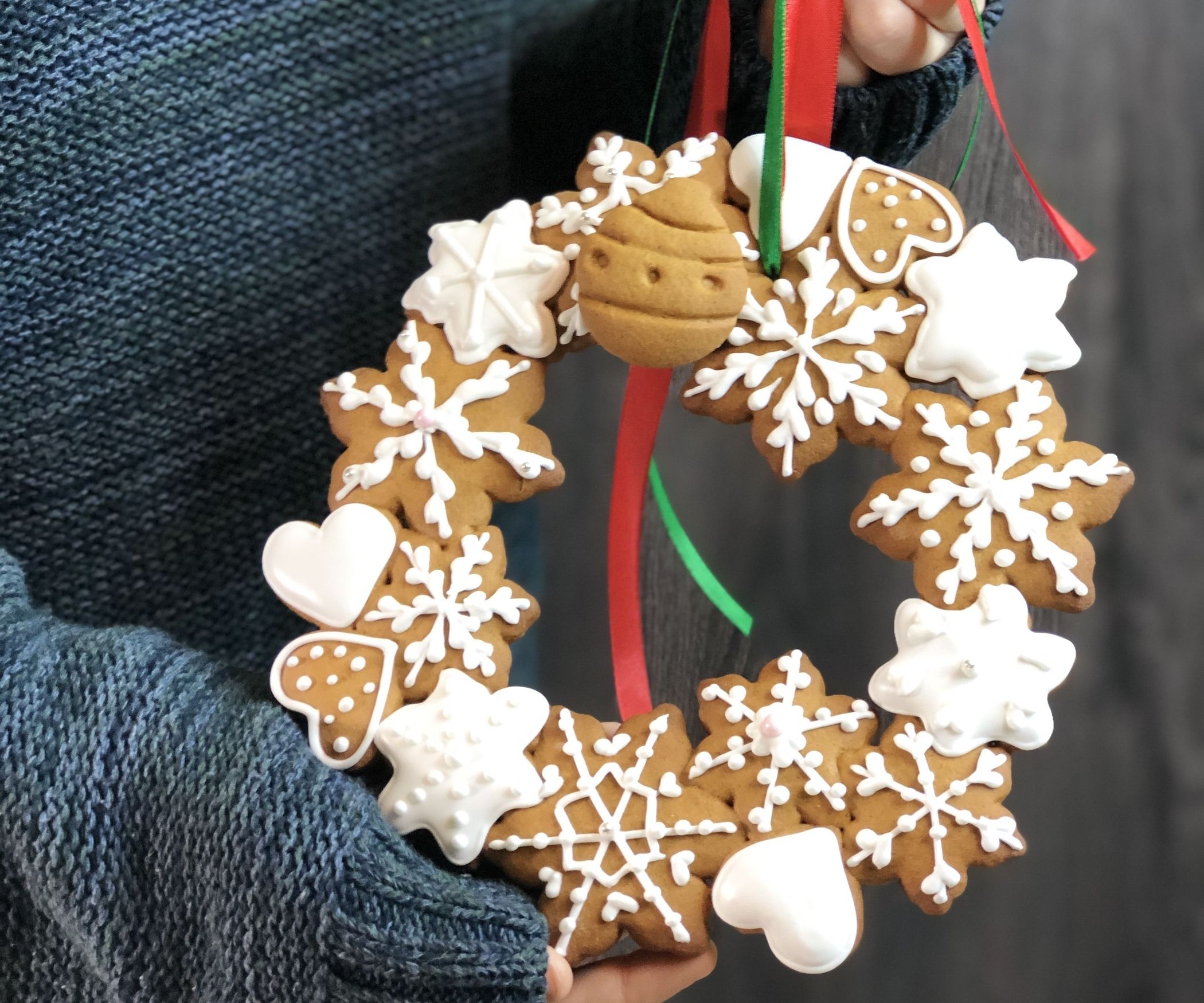 Christmas Honey Spiced Cookies : 14 Steps (with Pictures) - Instructables