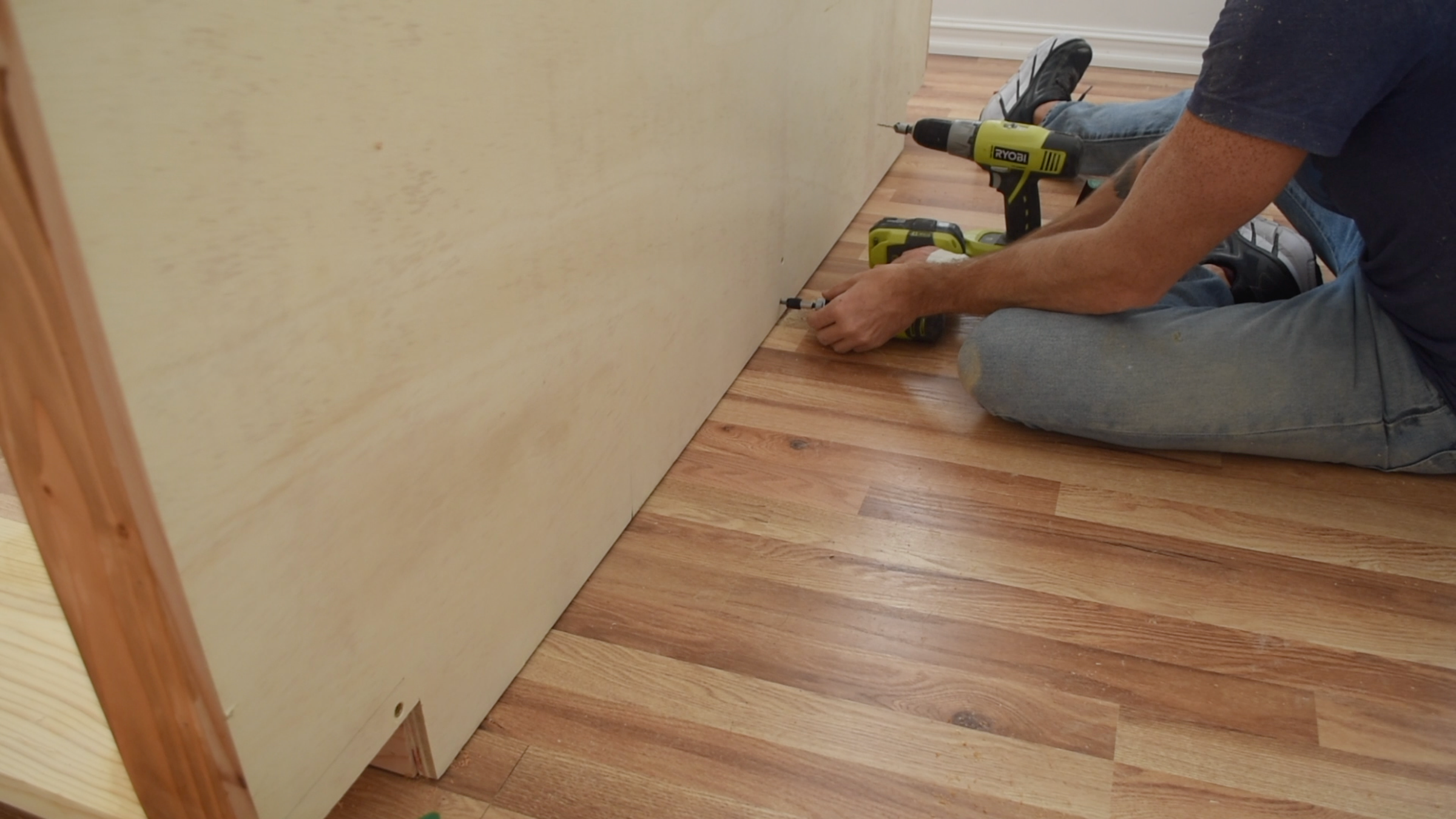 How to Build a Modern Platform Bed : 4 Steps (with Pictures ...