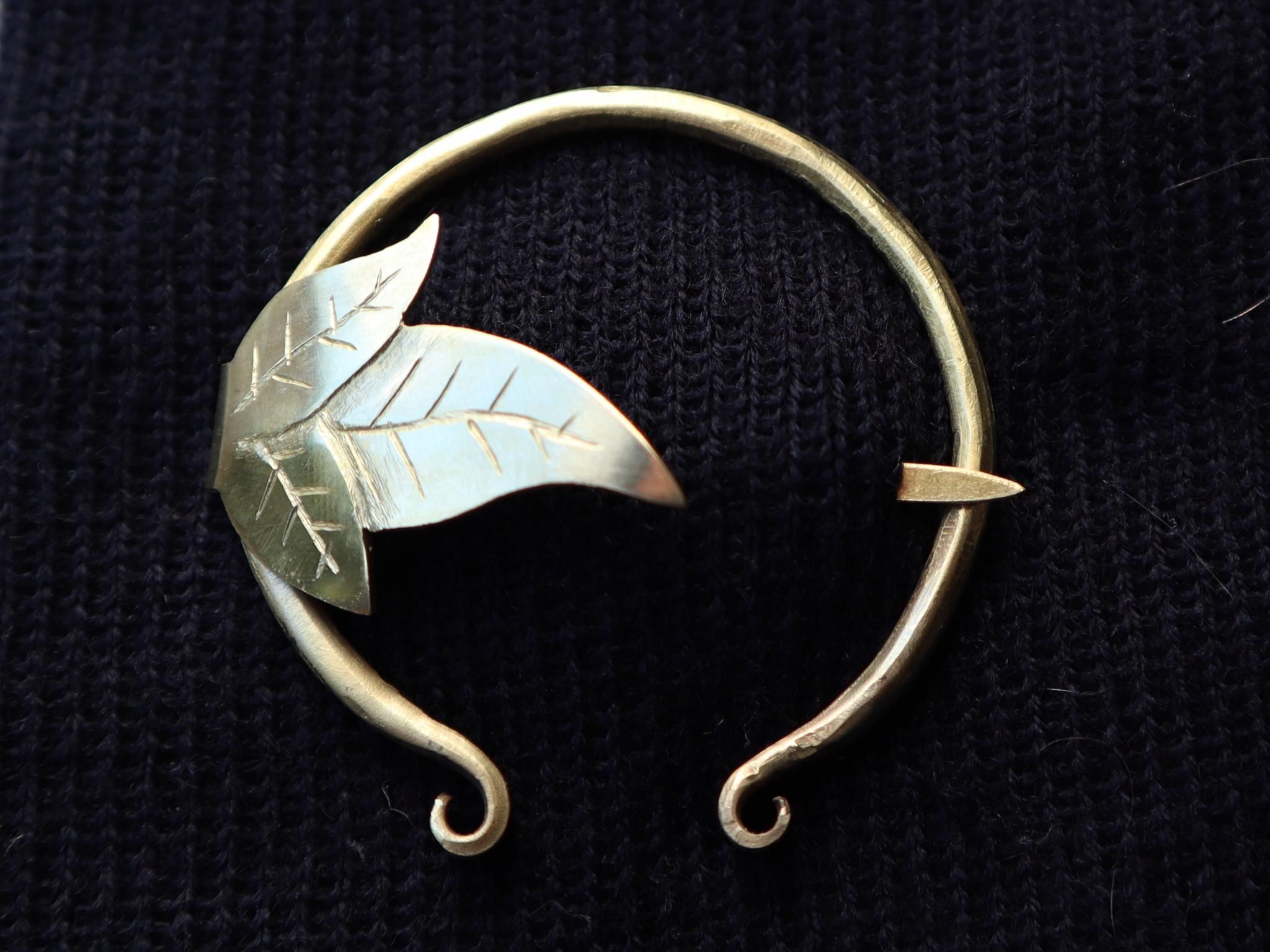 Elven Penannular Brooch : 8 Steps (with Pictures) - Instructables