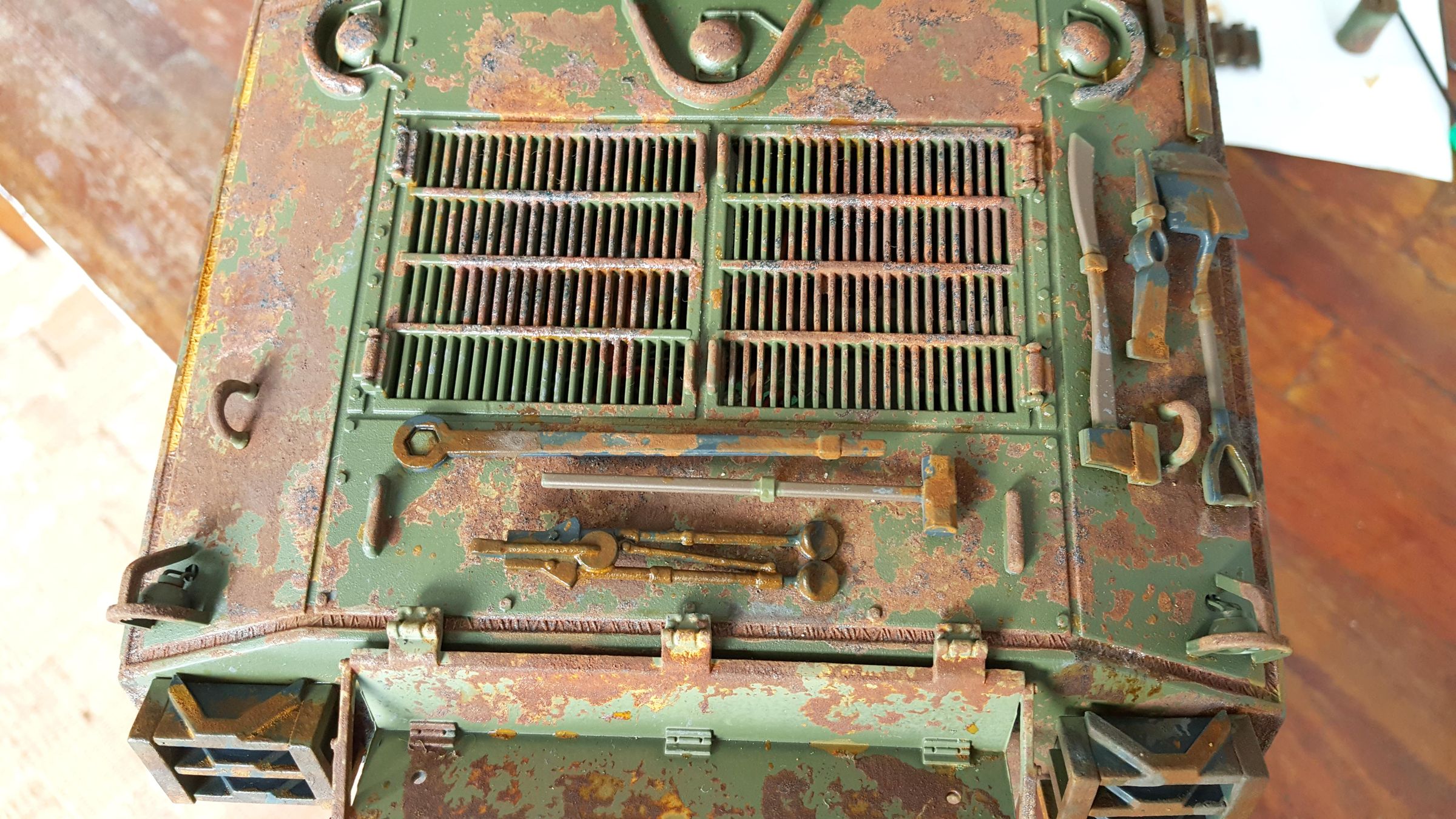 Weathering Sherman Rc Tank : 3 Steps - Instructables