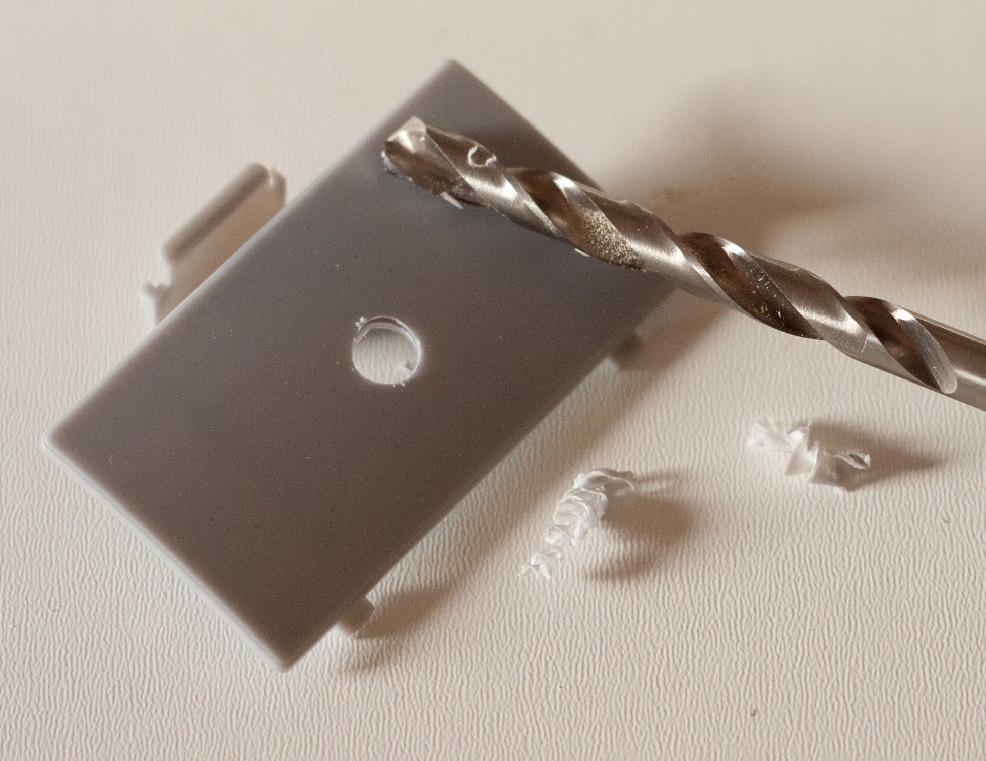 From Battery to Wall Wart in 10 Minutes (with No Soldering) : 8 Steps ...